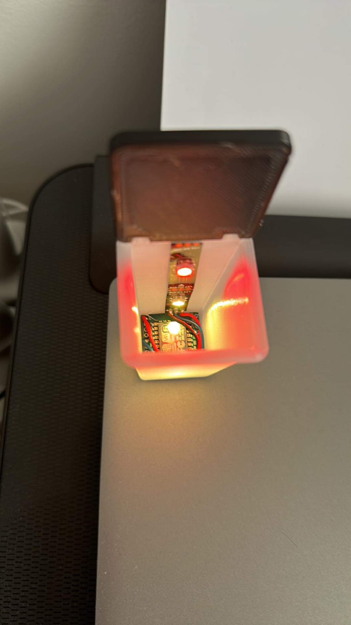 RGB Wheelie Bin Reminder Lamp by Plankto | Download free STL model ...