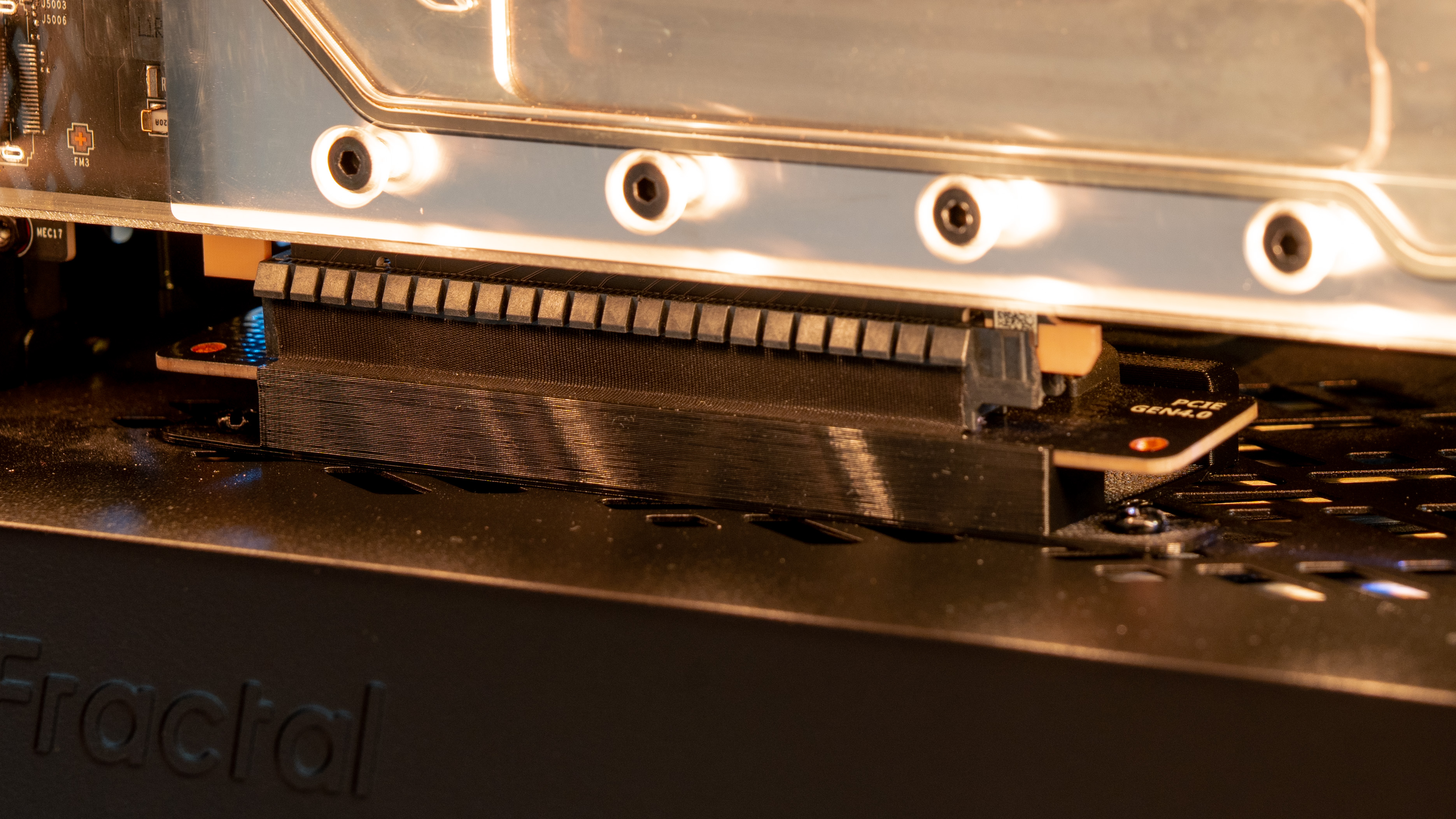 Coolermaster Riser Cable Vertical Mount Bracket for Fractal Design ...