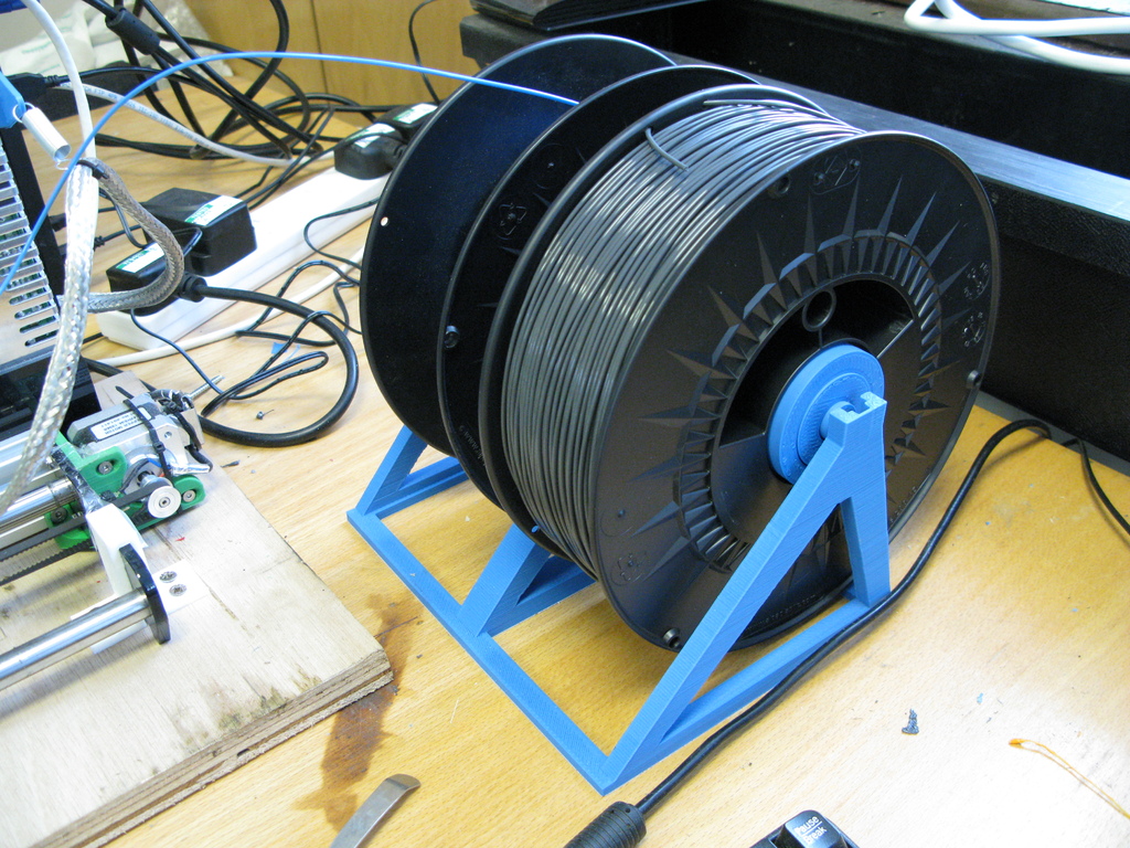 Dual spool/reel rack/holder by bart | Download free STL model ...