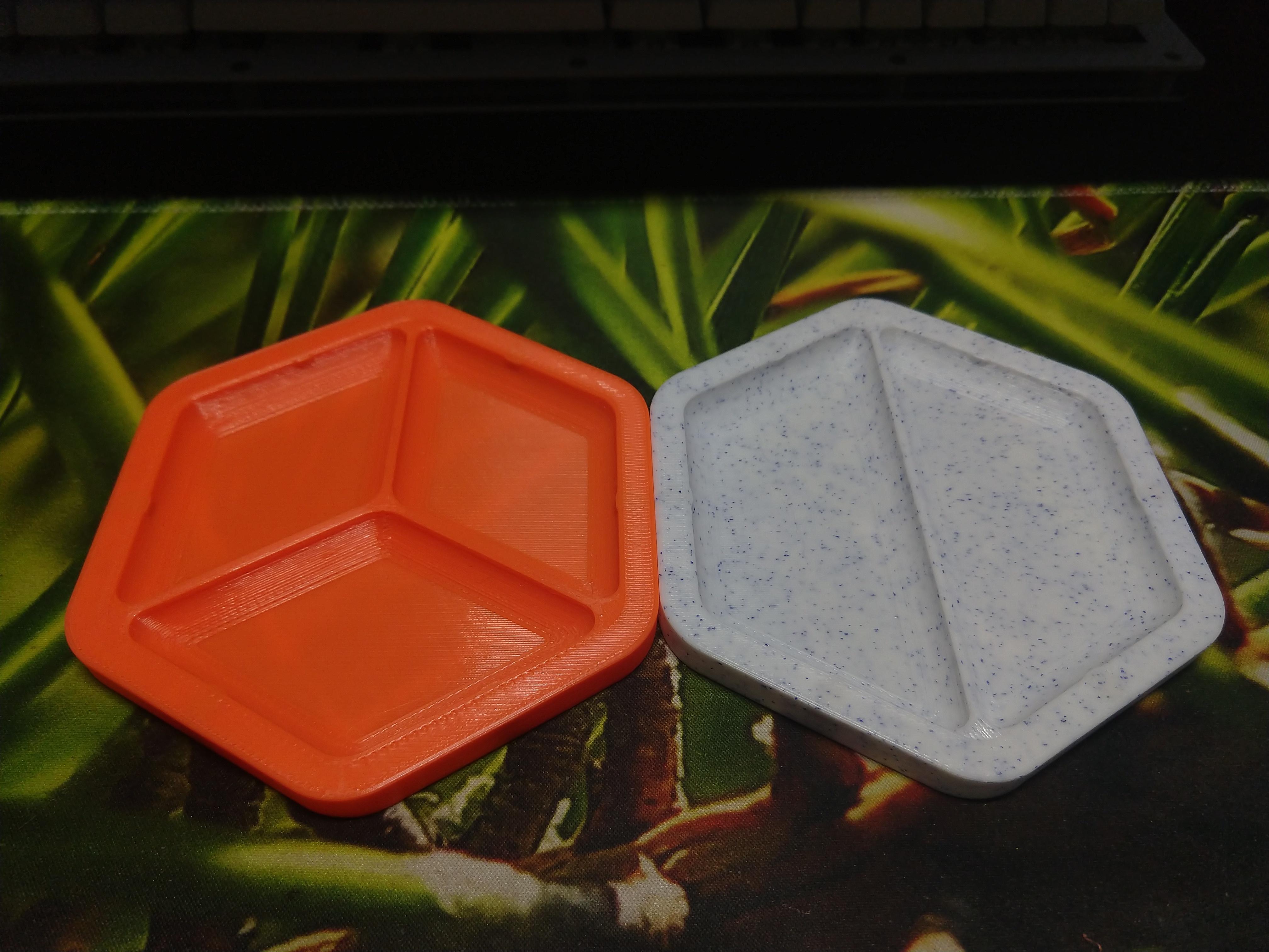 HexTrays - Hexagonal Stacking Parts Trays by donutcat | Download free STL model | Printables.com