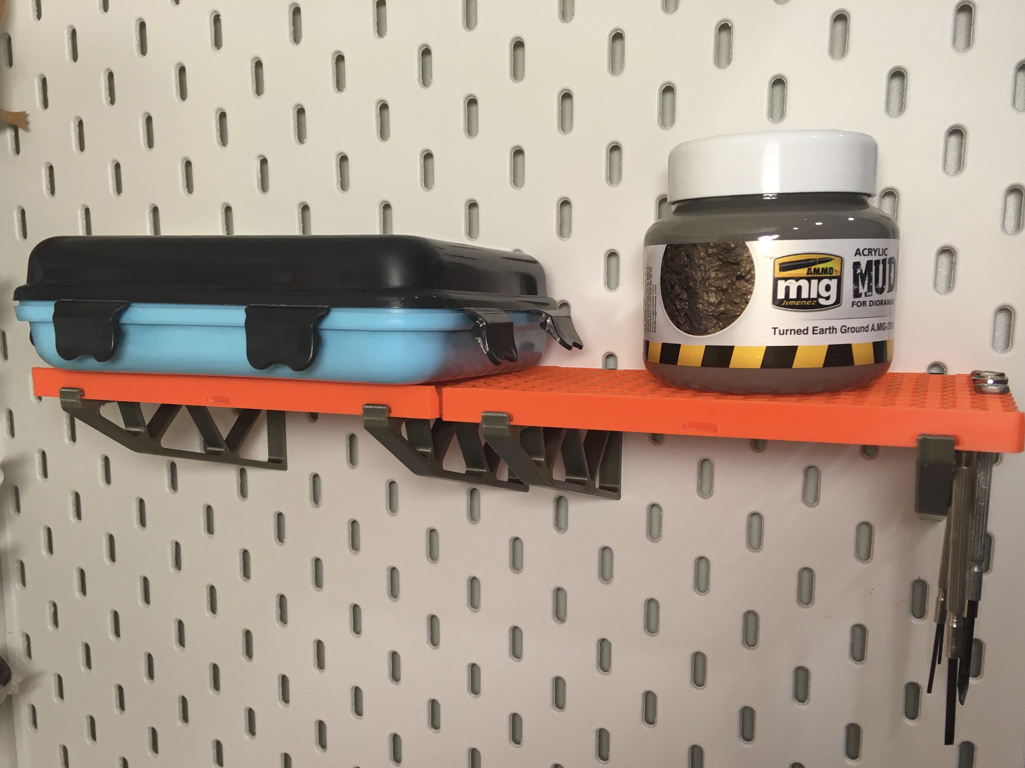 Skadis continuous shelf by Ivan Urbánek | Download free STL model ...