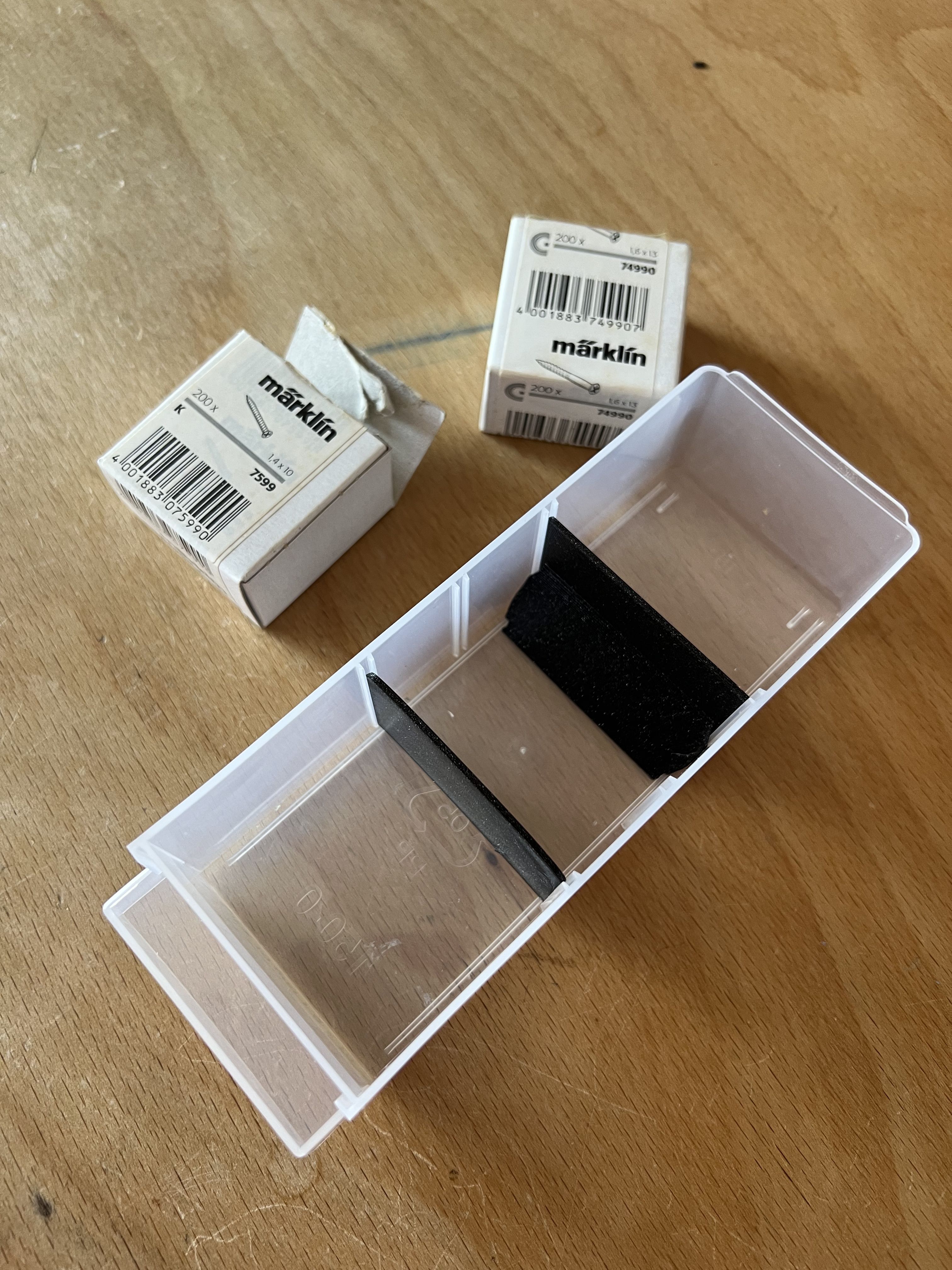 Customizable Divider for Spare Part Cabinets by TeeCee | Download free ...