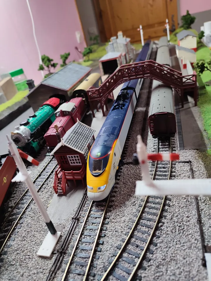 Goathland Hogsmeade Footbridge - OO scale by Lkdesu | Download free STL ...