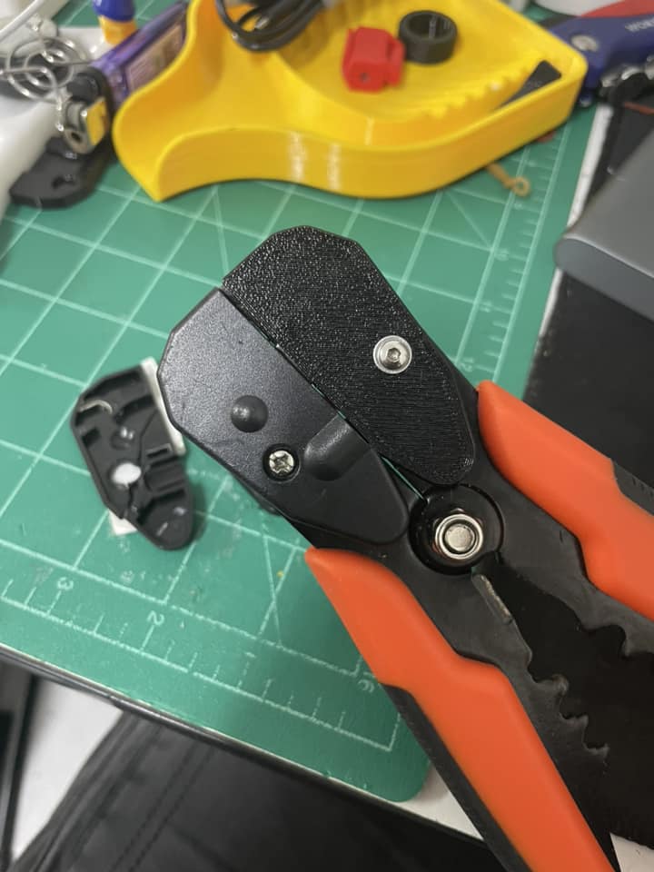 Wire Cutter Cap by JudpraJobz | Download free STL model | Printables.com