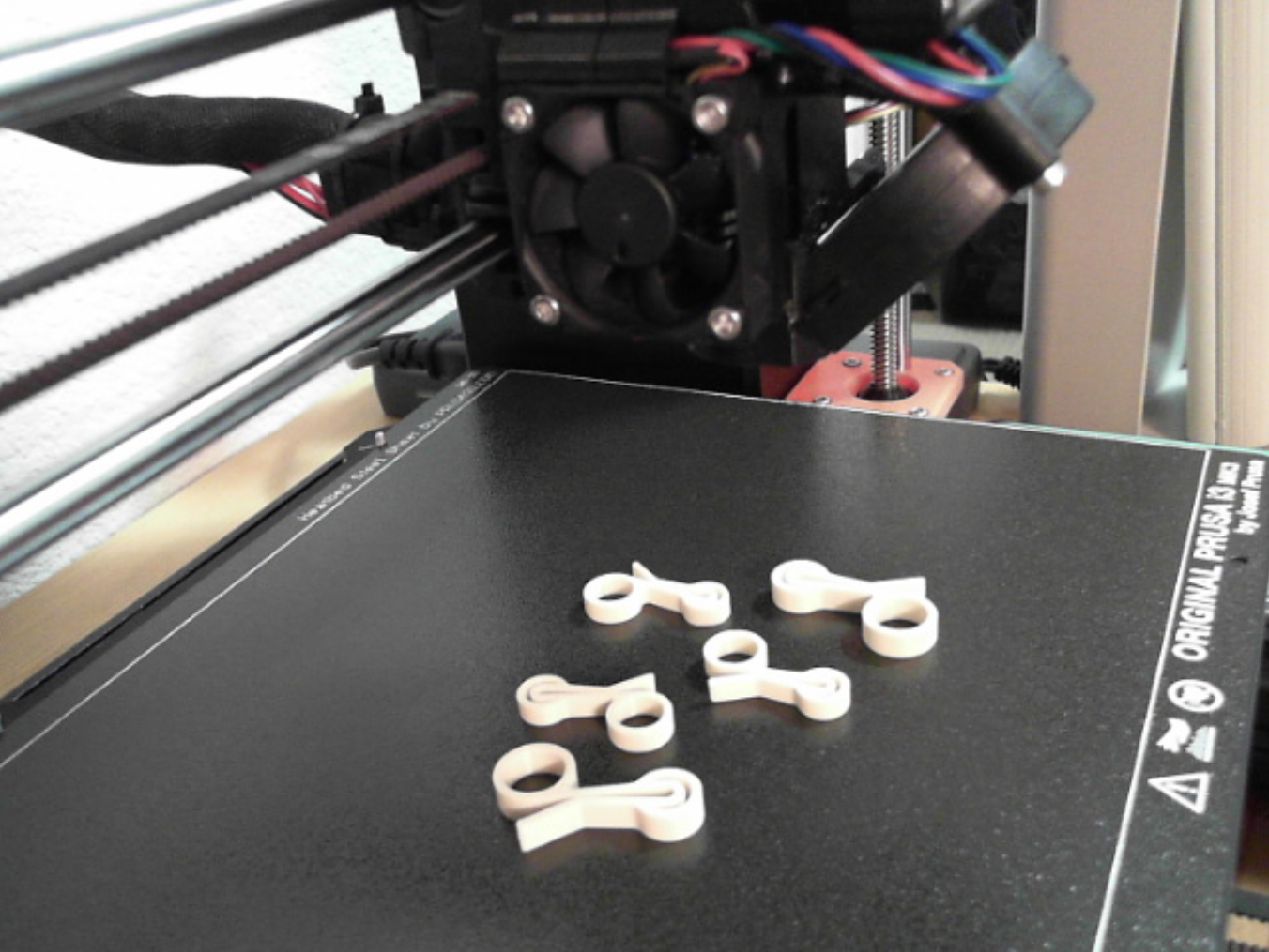 Universal Web Cam Mount Prusa i3 MK3S by JeepingJohnny | Download free ...
