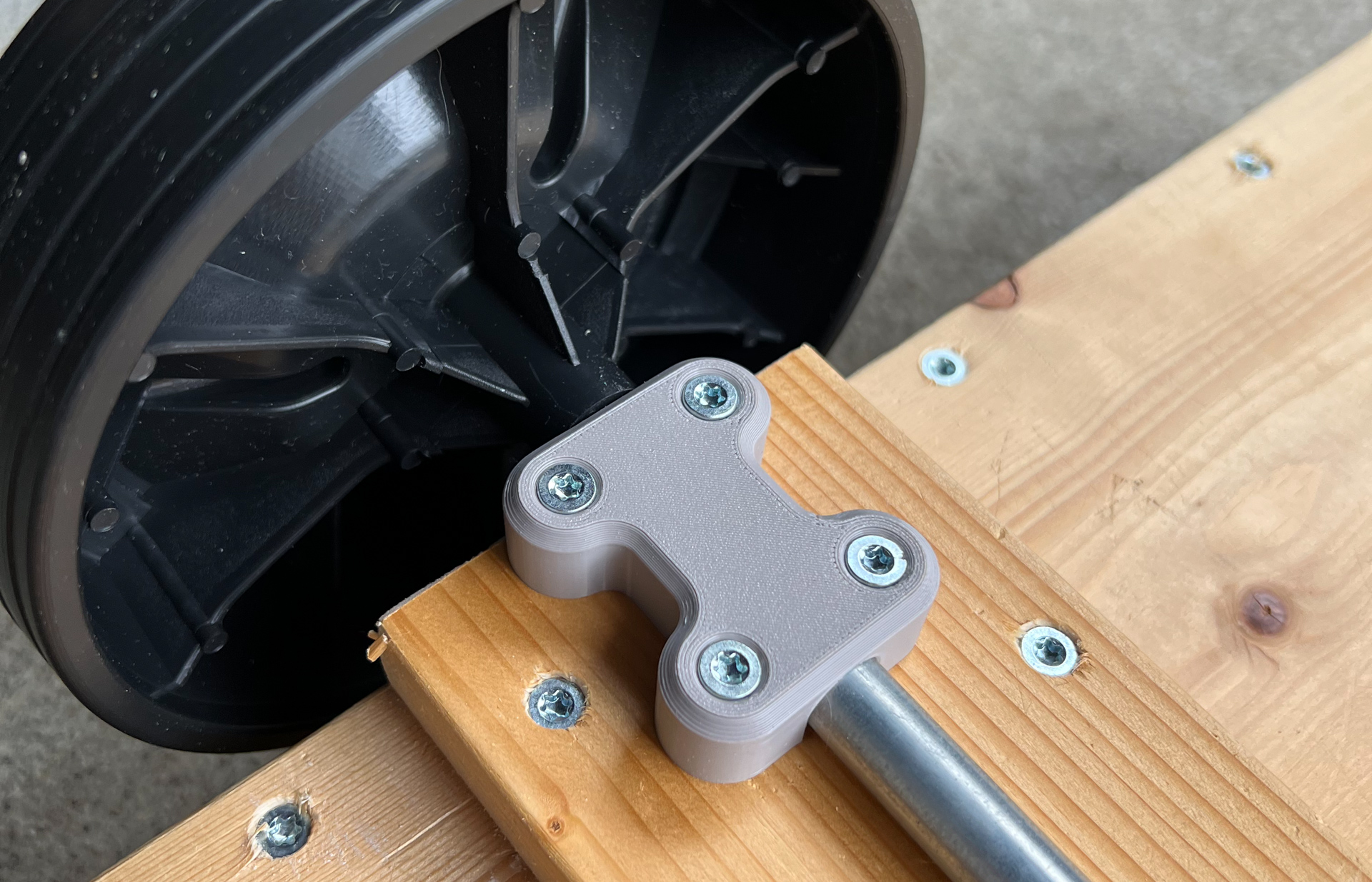 Ø12mm tube mount by Nordheim | Download free STL model | Printables.com