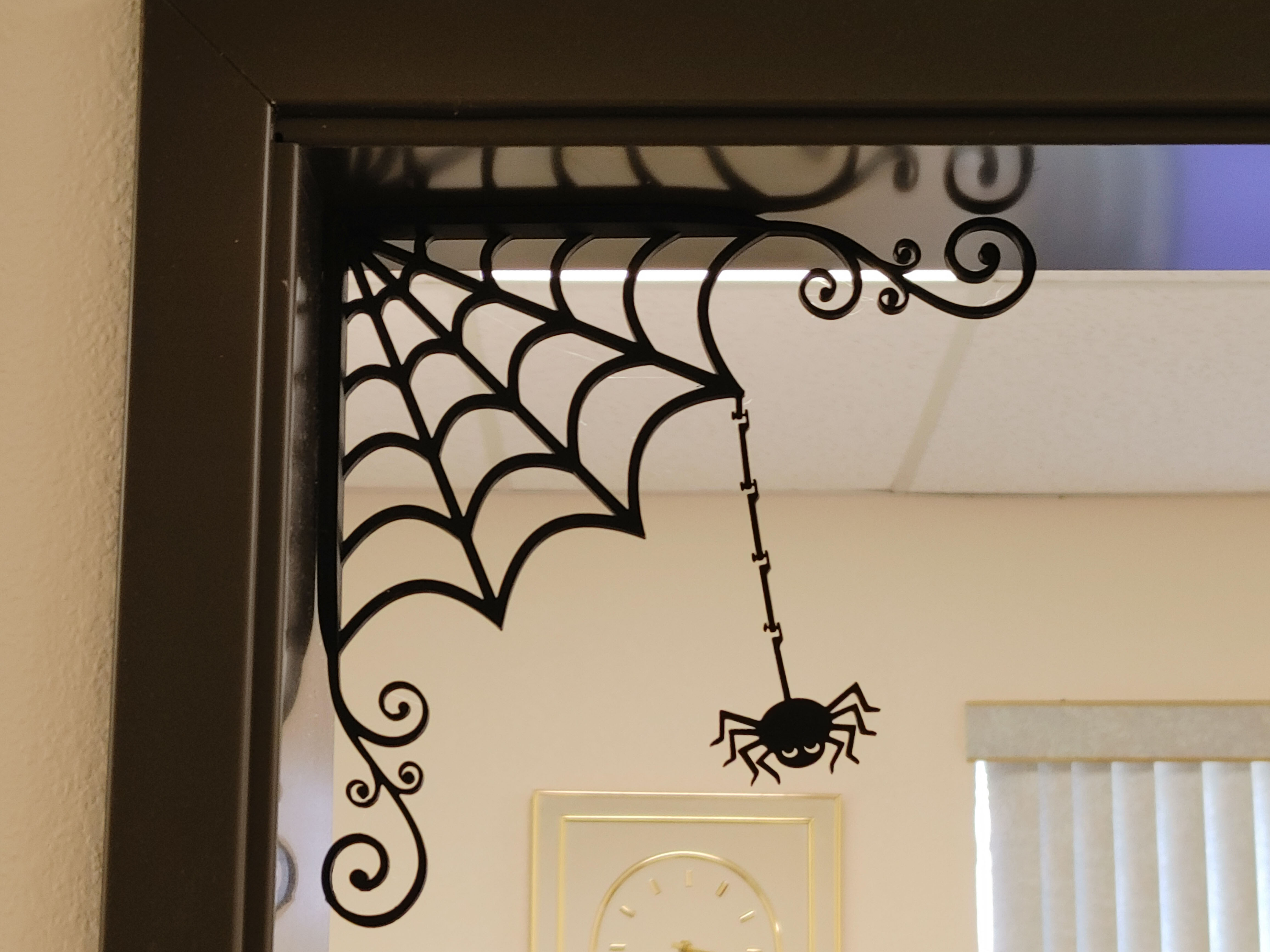 Magnetic Corner Print-in-Place Spiderweb Halloween Decoration by ...