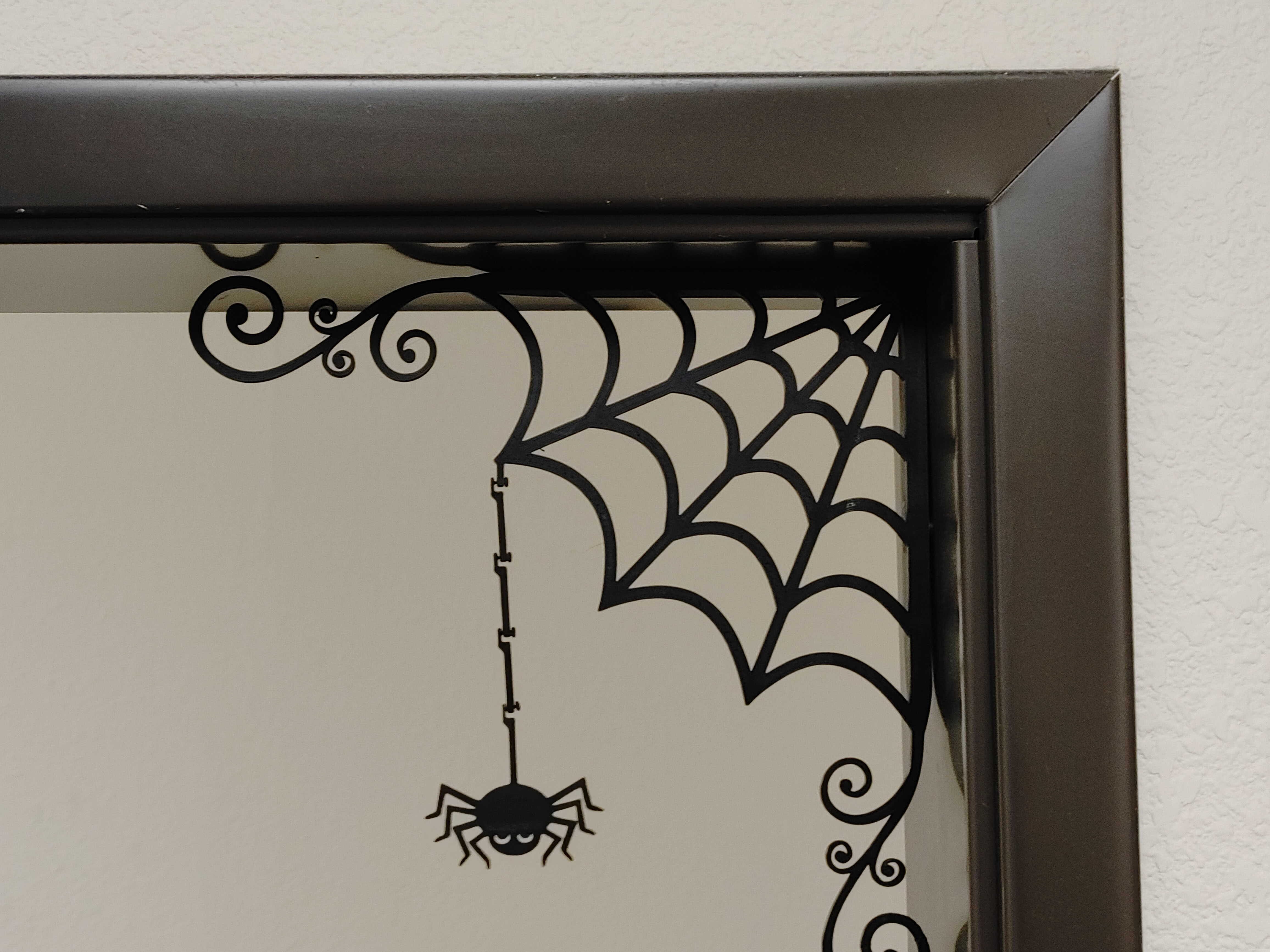 Magnetic Corner Print-in-Place Spiderweb Halloween Decoration by ...