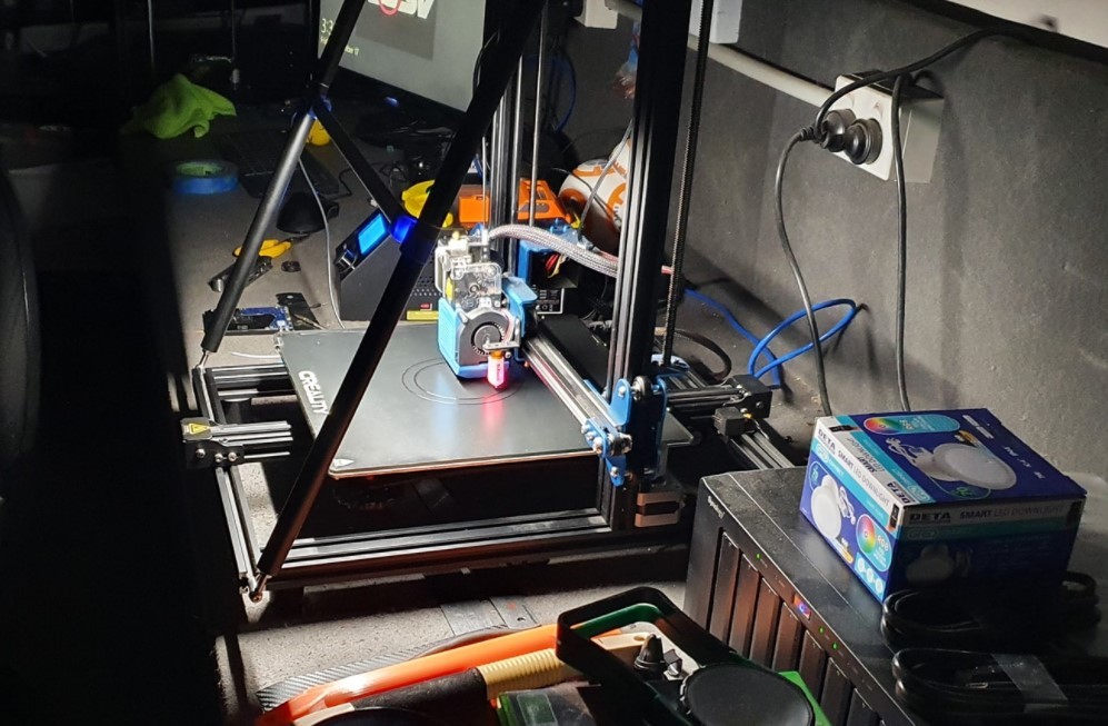 CR10 V3 LED Mount Clip by Jeditiger05 | Download free STL model ...