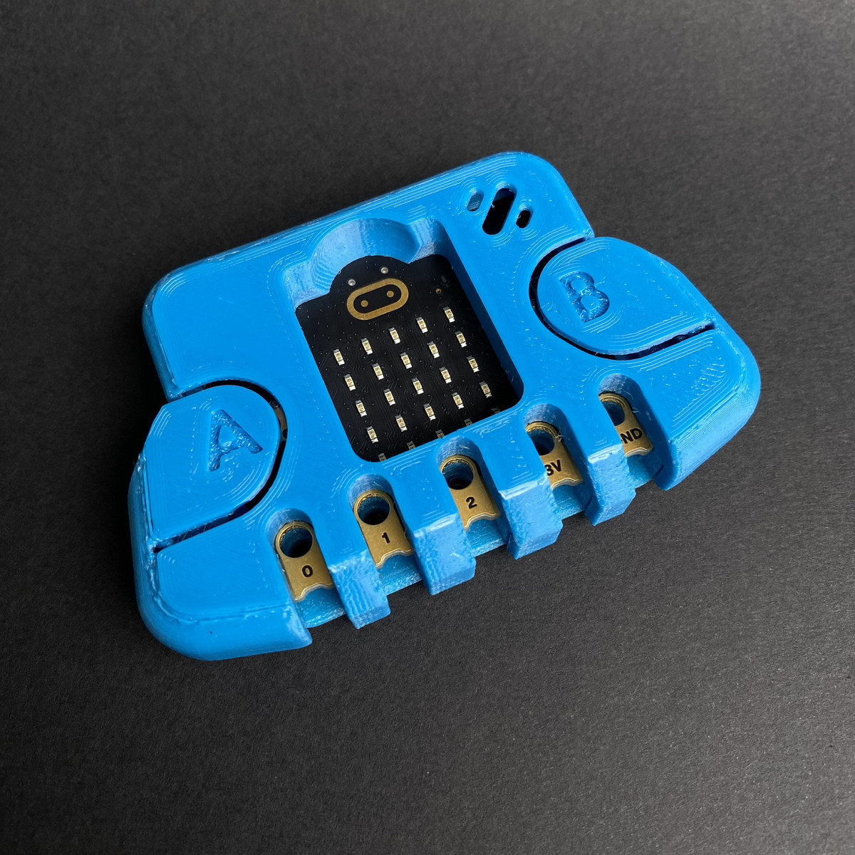 Gamer case for BBC micro:bit v2 (remix, WIP) by georgmierau | Download ...