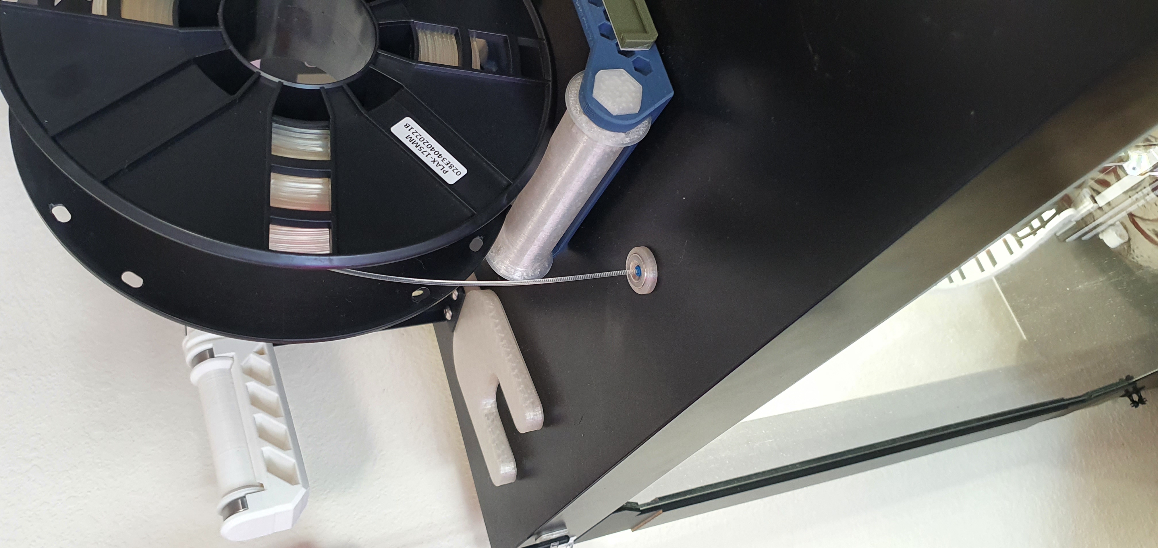 Magnetic Filament Pass and PTFE Connector for Ikea Lack Enclosure von ...