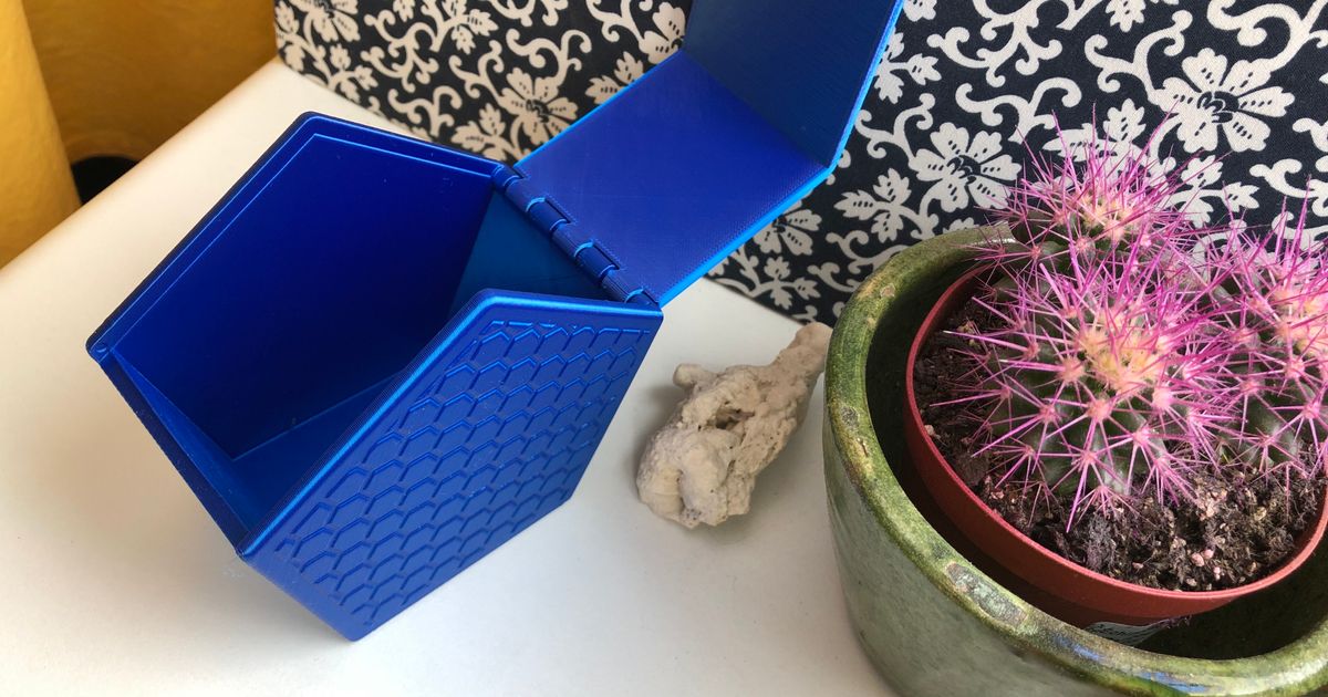 Pentagon box with hinged lid by redd | Download free STL model ...