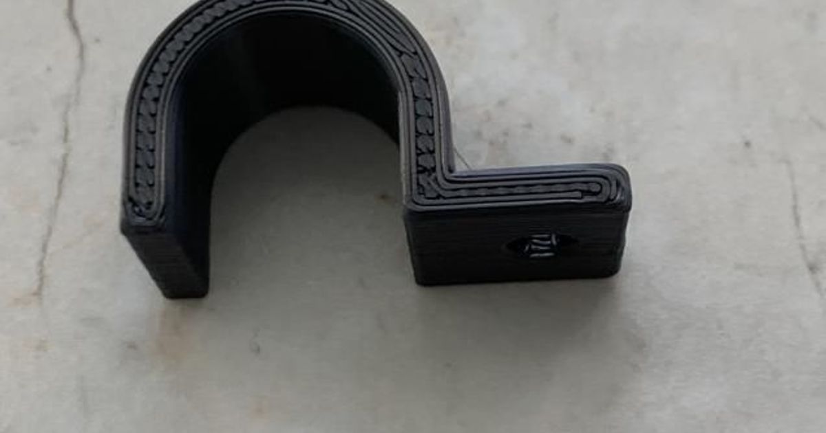 Parametric Cable Clip in OpenSCAD by MeltinPlastic | Download free STL ...