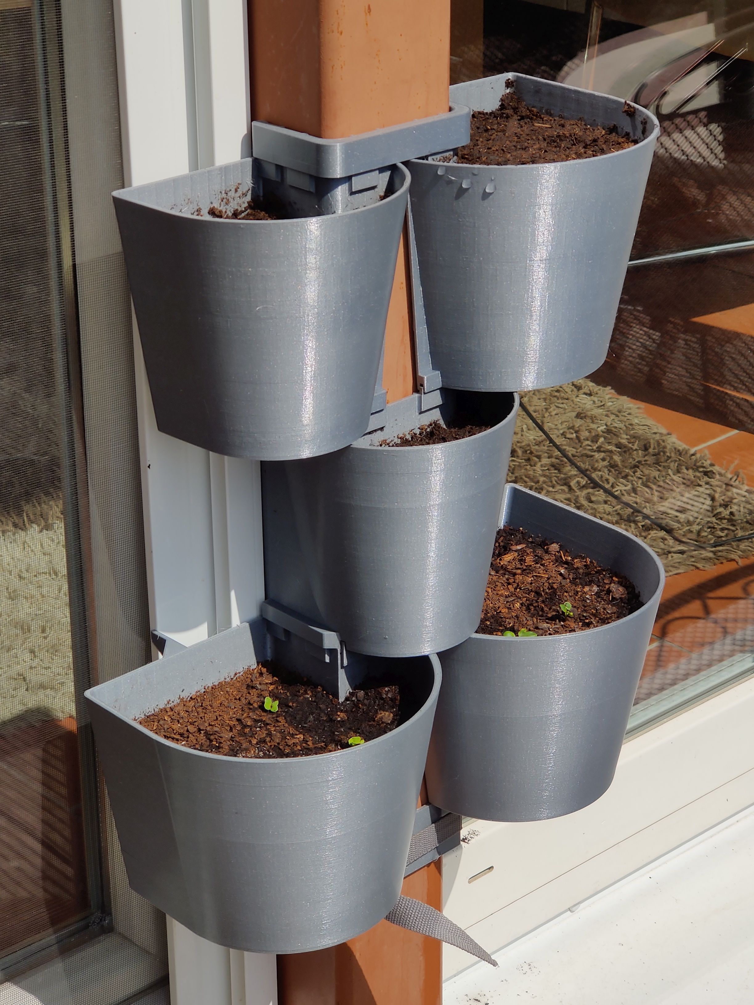 stackable plant pots for pillar by etv99 | Download free STL model ...