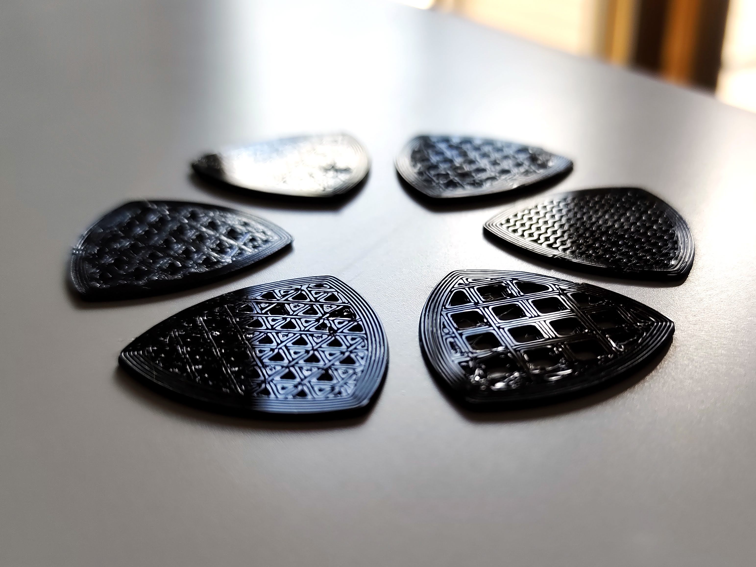 Guitar Plectrum (pick) von kth0 | Kostenloses STL-Modell herunterladen ...