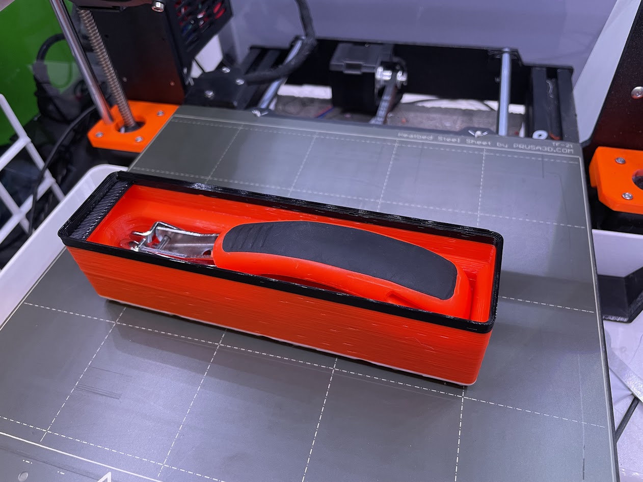 Gridfinity Staple Remover holder - 1x4x6 by plomdawg | Download free ...