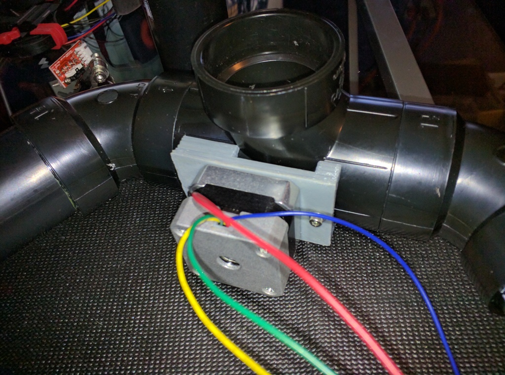 DELTA PIPE PRINTER - STEP 5 - MOTOR MOUNT by Sylvain Rochette ...