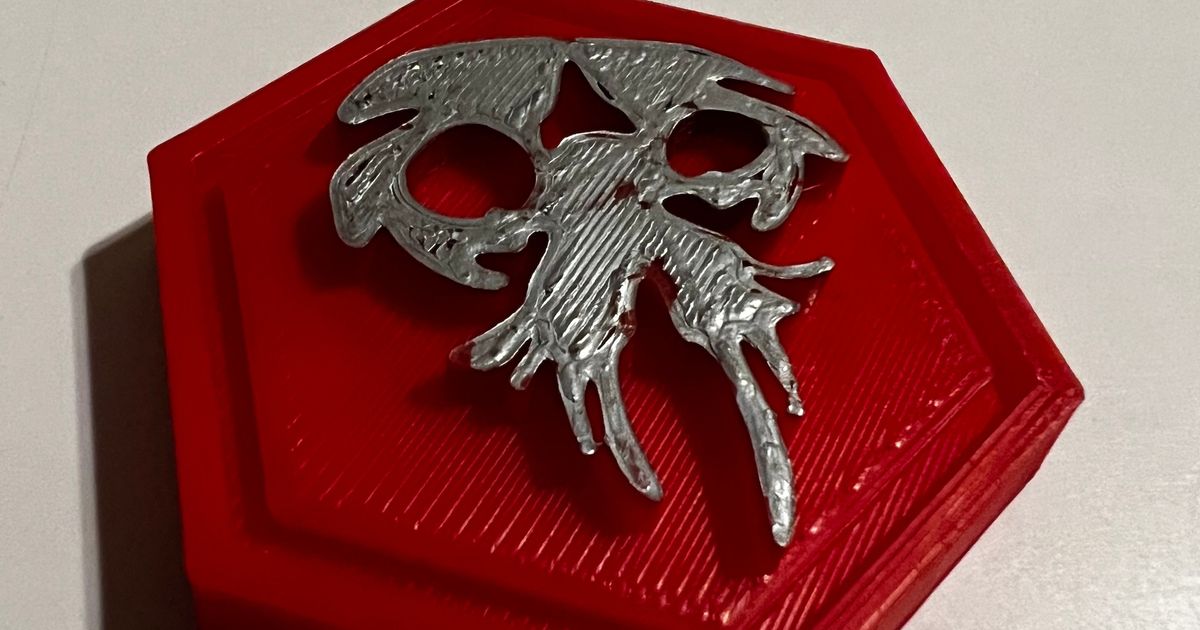 Batuu Bounty Hunters' Guild Token - Star Wars Galaxy's Edge, Disneyland ...