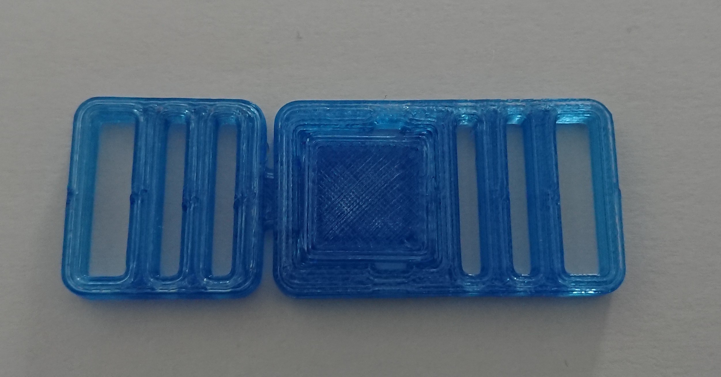 Square clip by Martin_J. | Download free STL model | Printables.com