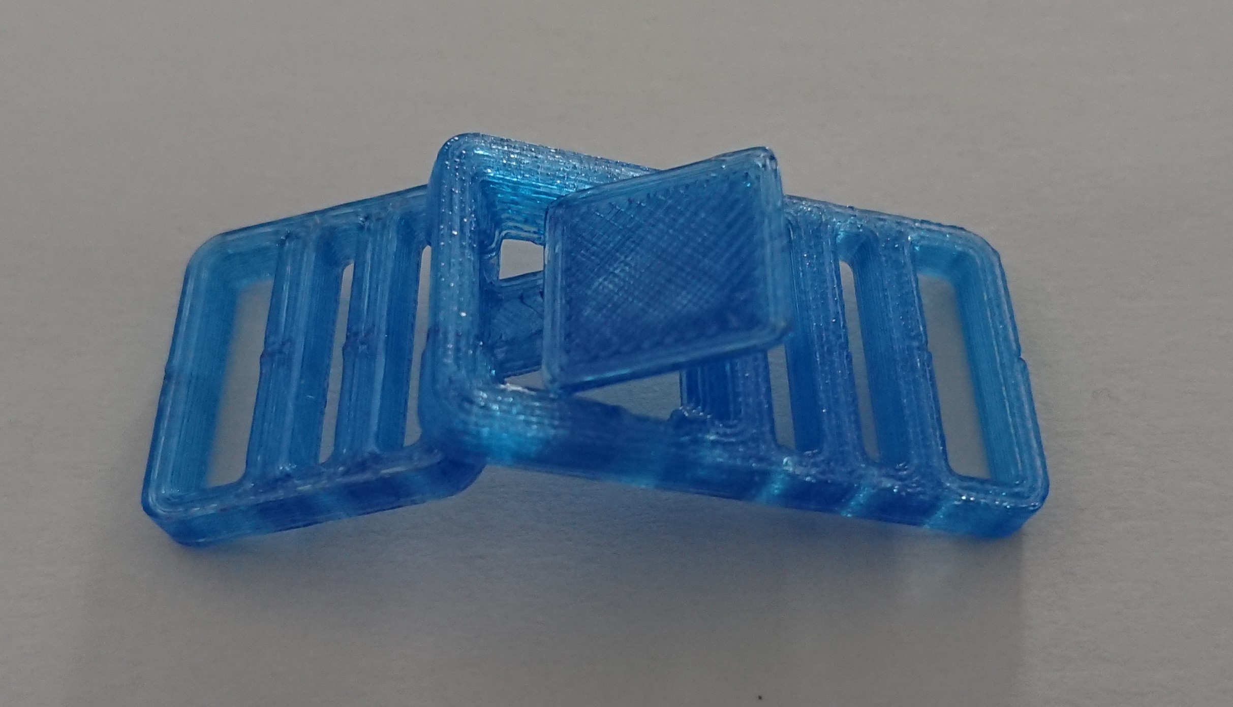 Square clip by Martin_J. | Download free STL model | Printables.com