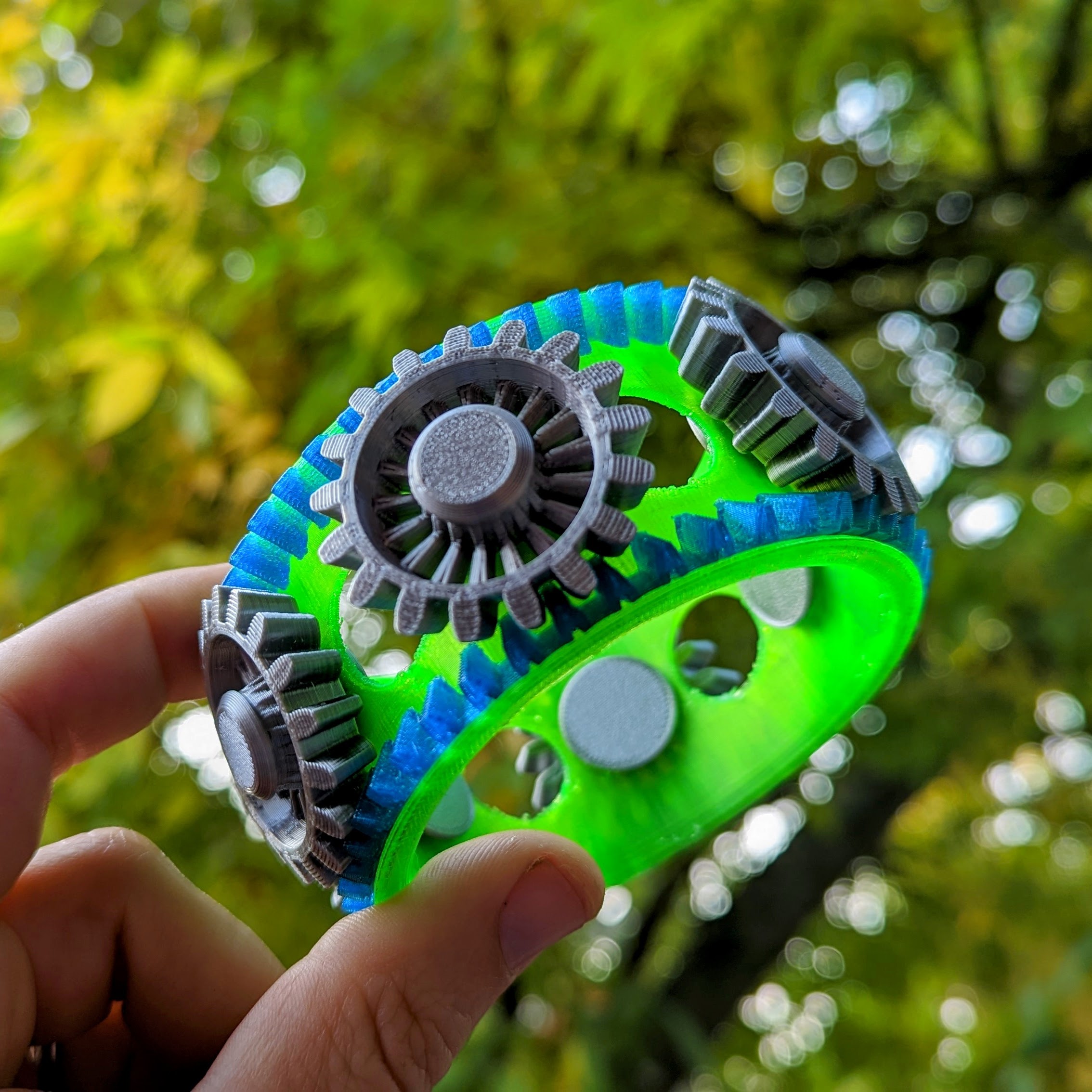 Gear Cuff Fidget Bracelet by thebrew.shop | Download free STL model ...