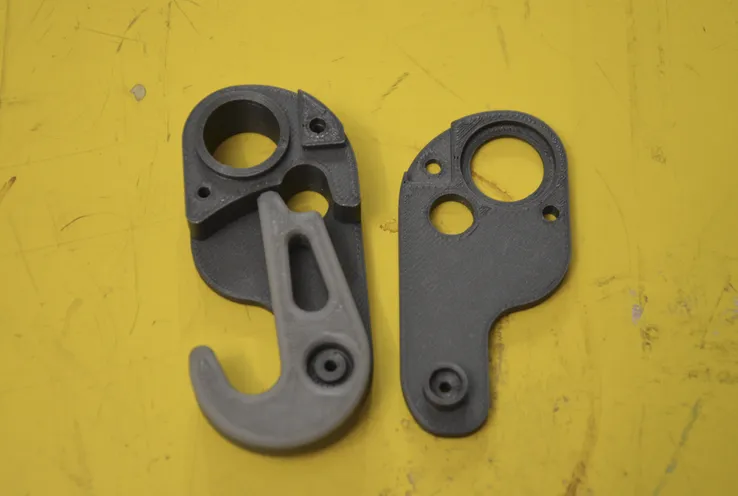 Cargo hook with quick release by firstgizmo | Download free STL model ...