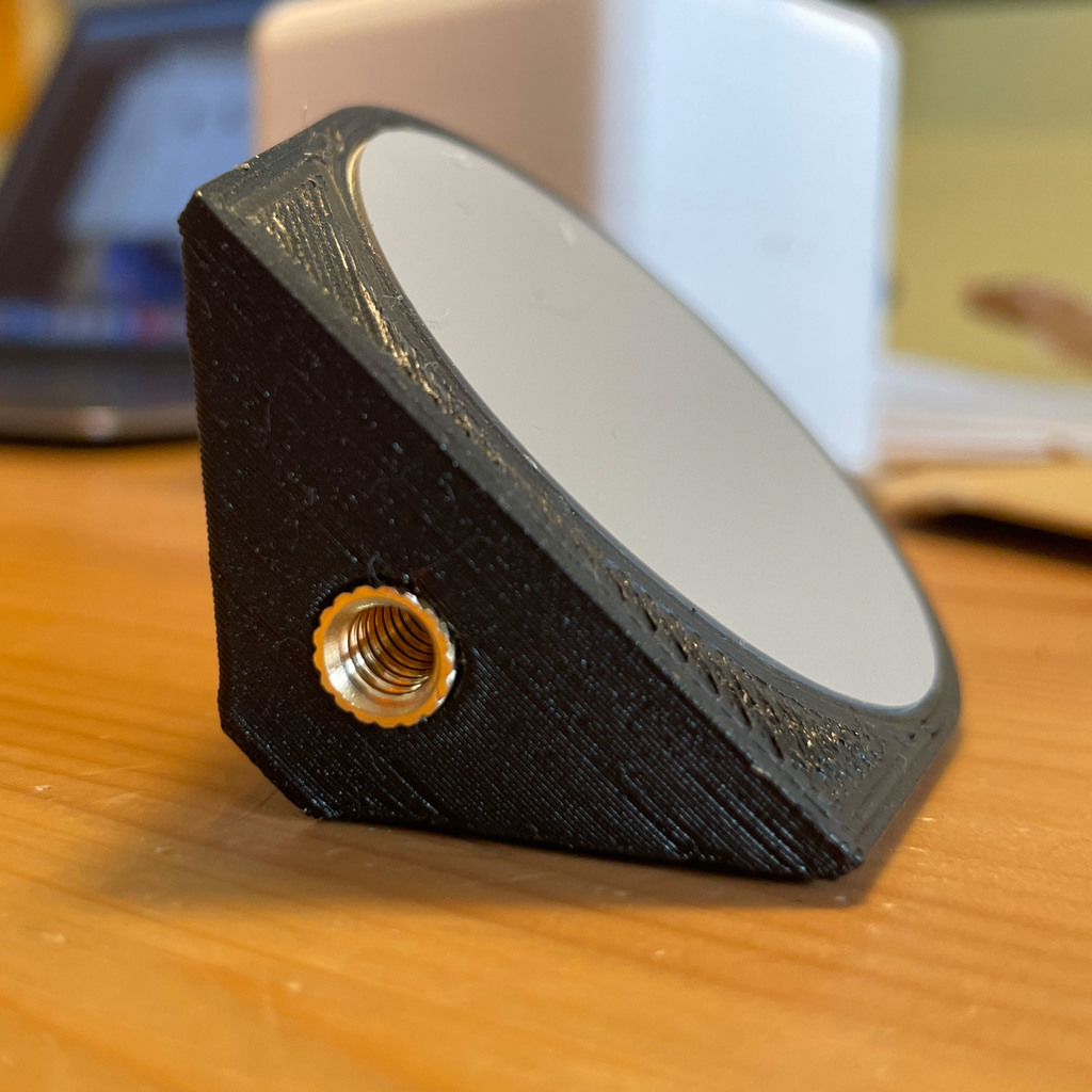 Magsafe tripod 1/4" mount by Bob837 | Download free STL model ...