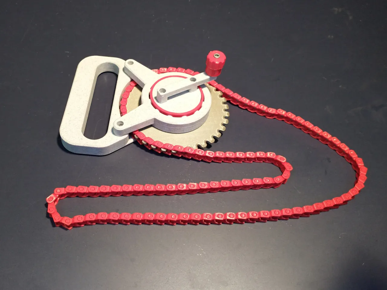 Kinetic Chain Demo by LoboCNC | Download free STL model | Printables.com