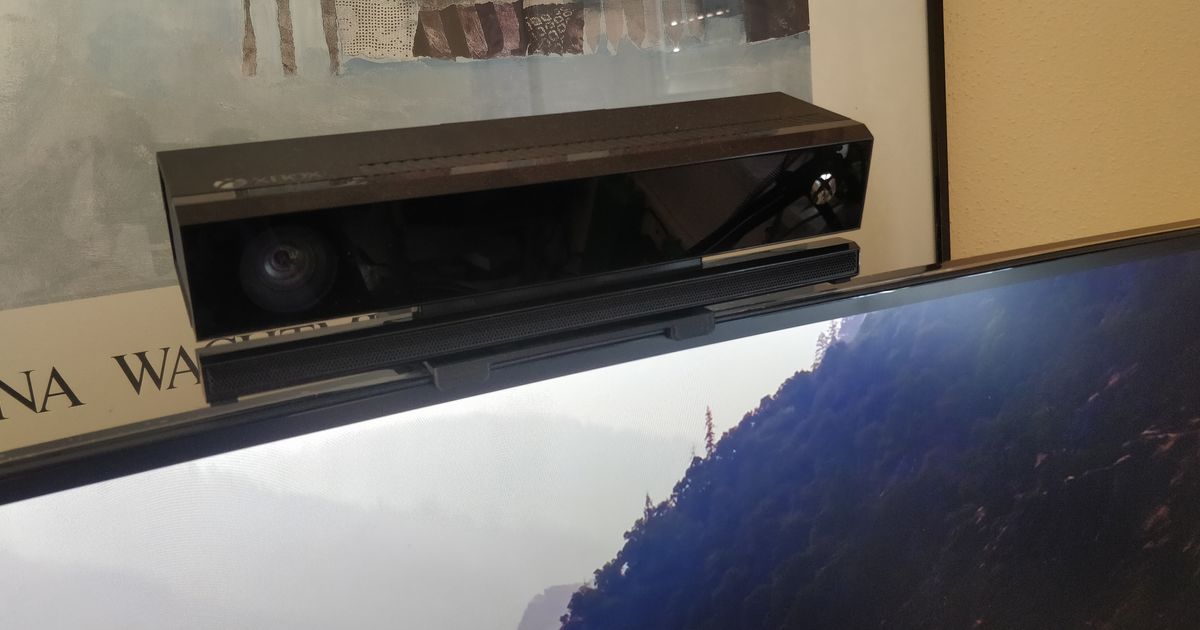 Kinect V2 Mount for LG Ultrawide Monitors by MUTEtheCyberwolf ...