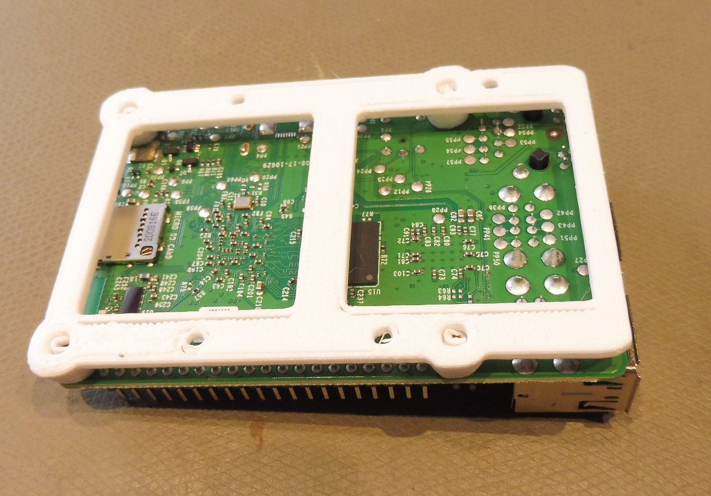 Simple Raspberry Pi mount / base plate by hli | Download free STL model ...