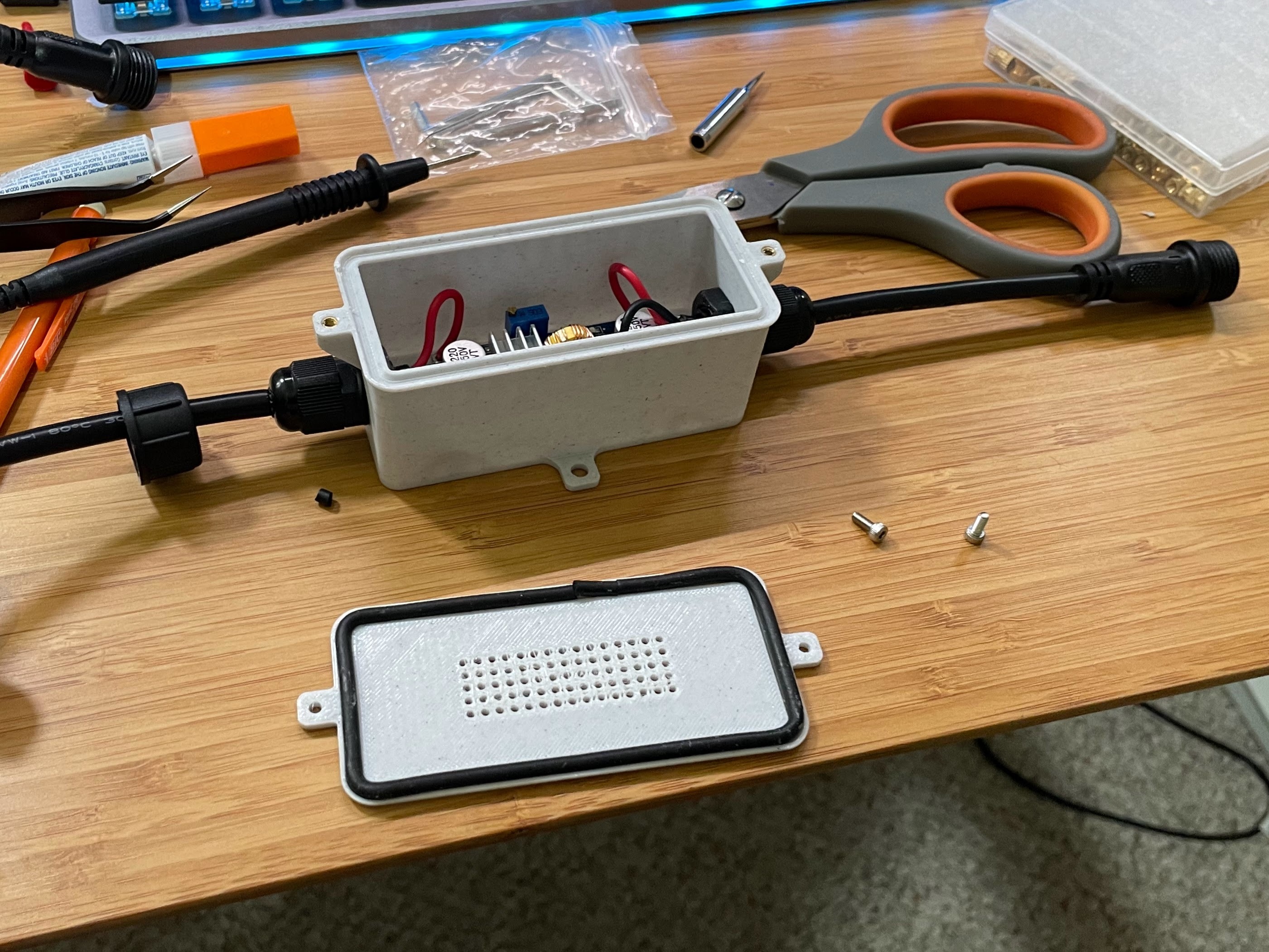 Buck Converter (LM2596) Enclosure by Yoann | Download free STL model ...