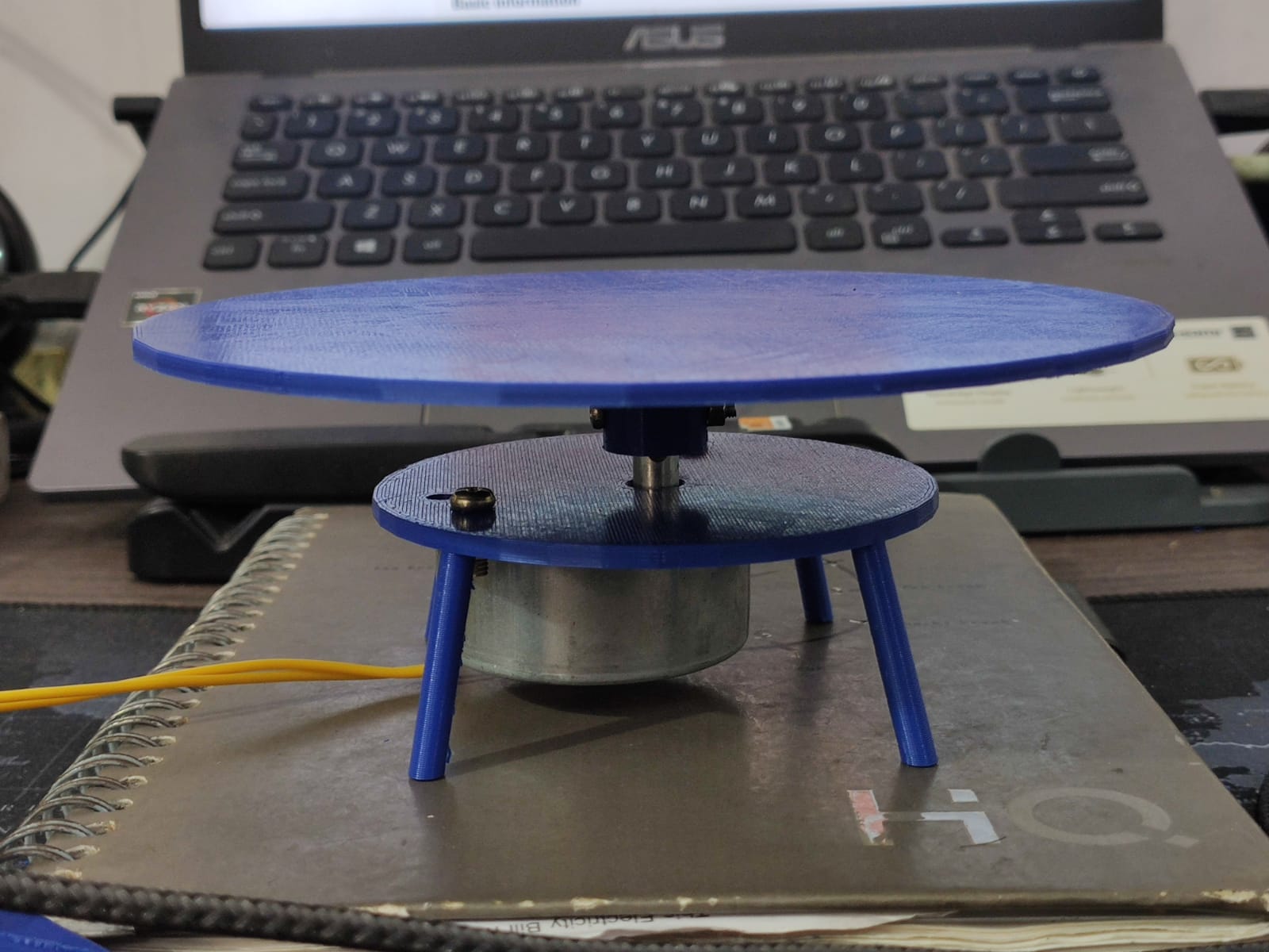 Simple Turntable/ Rotating Base by Pranay Amle | Download free STL ...