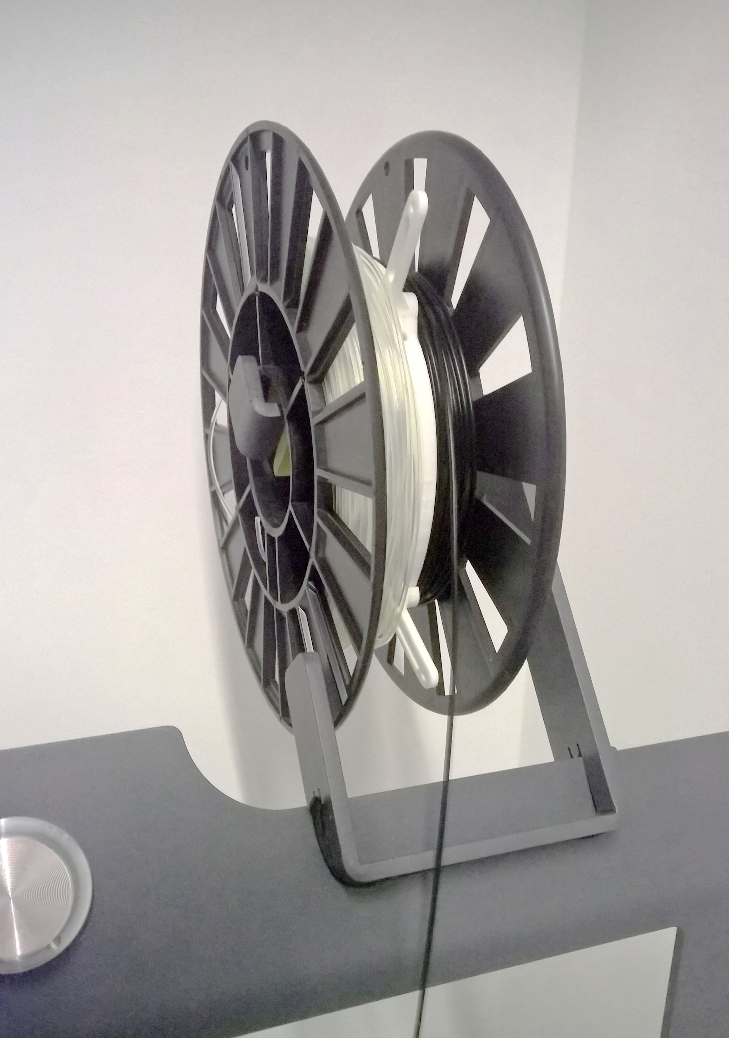 Filament coil separator by Kagarov | Download free STL model ...