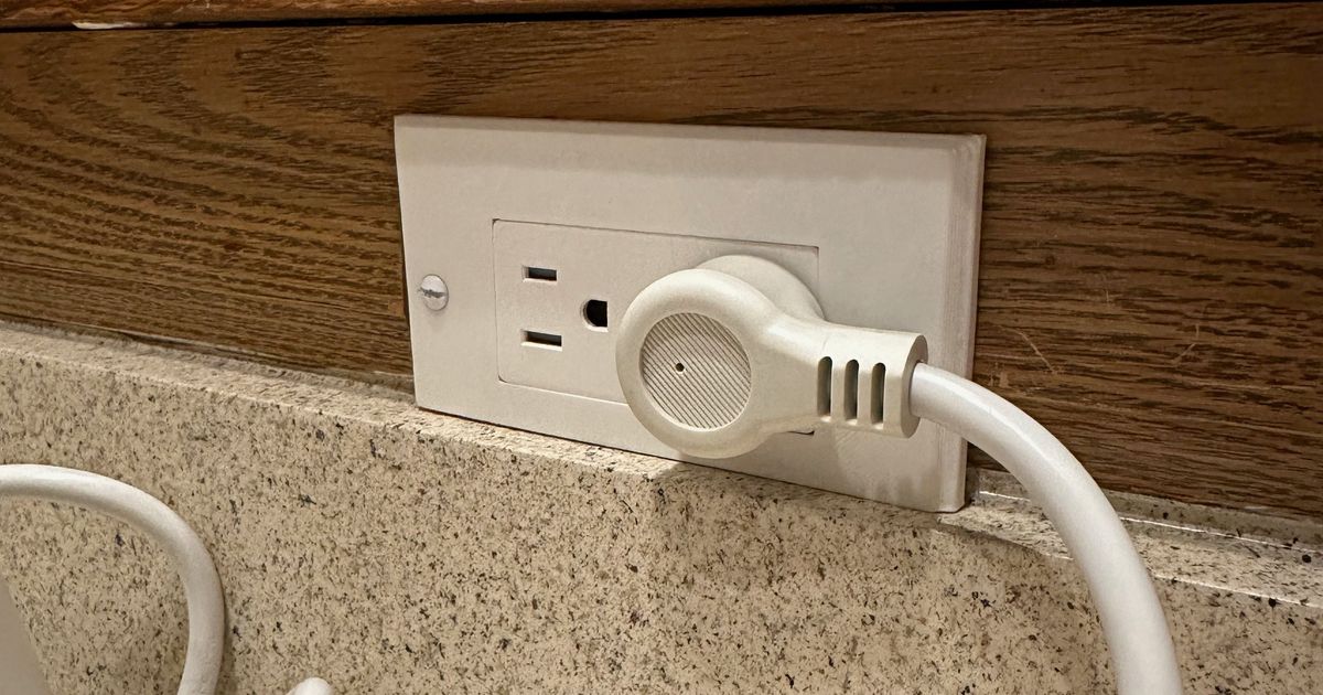 Custom Kitchen Outlet Cover by jreeg | Download free STL model ...