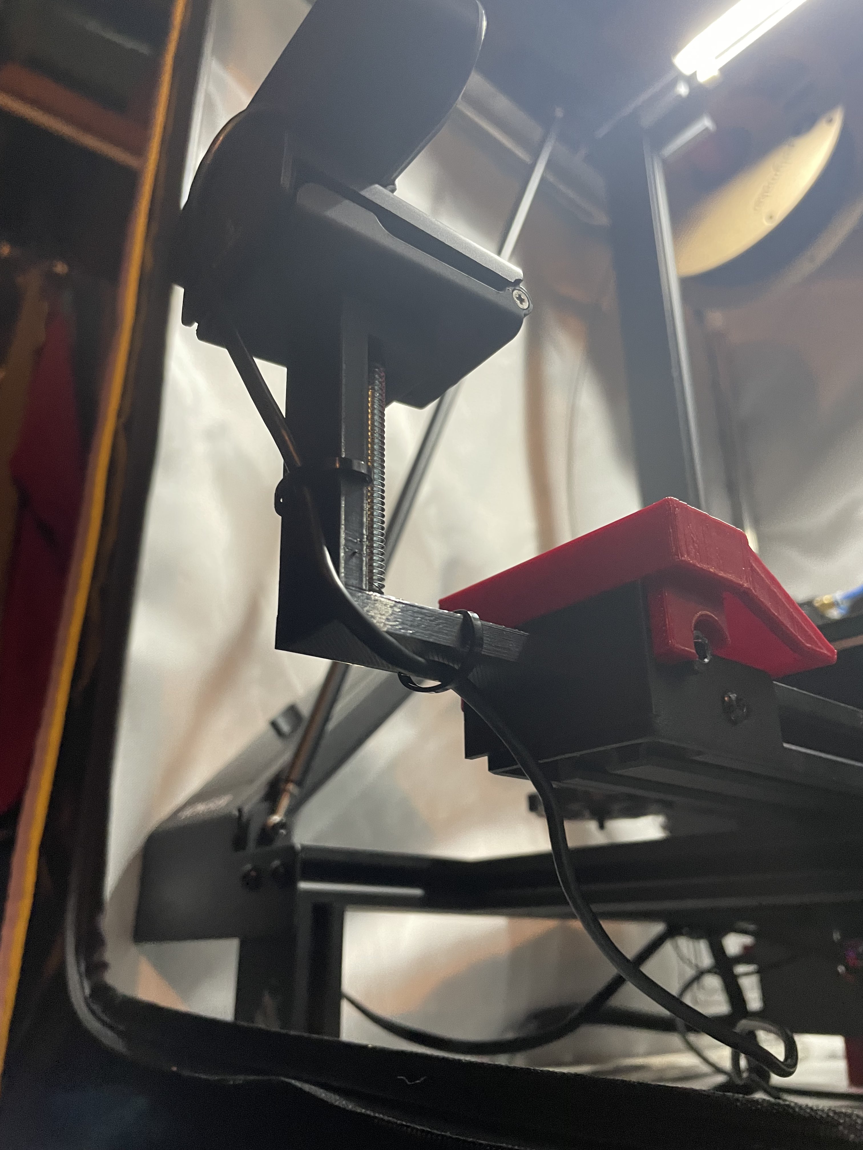 Universal Webcam Mount for LK5 Pro by PrintinTarantino | Download free ...