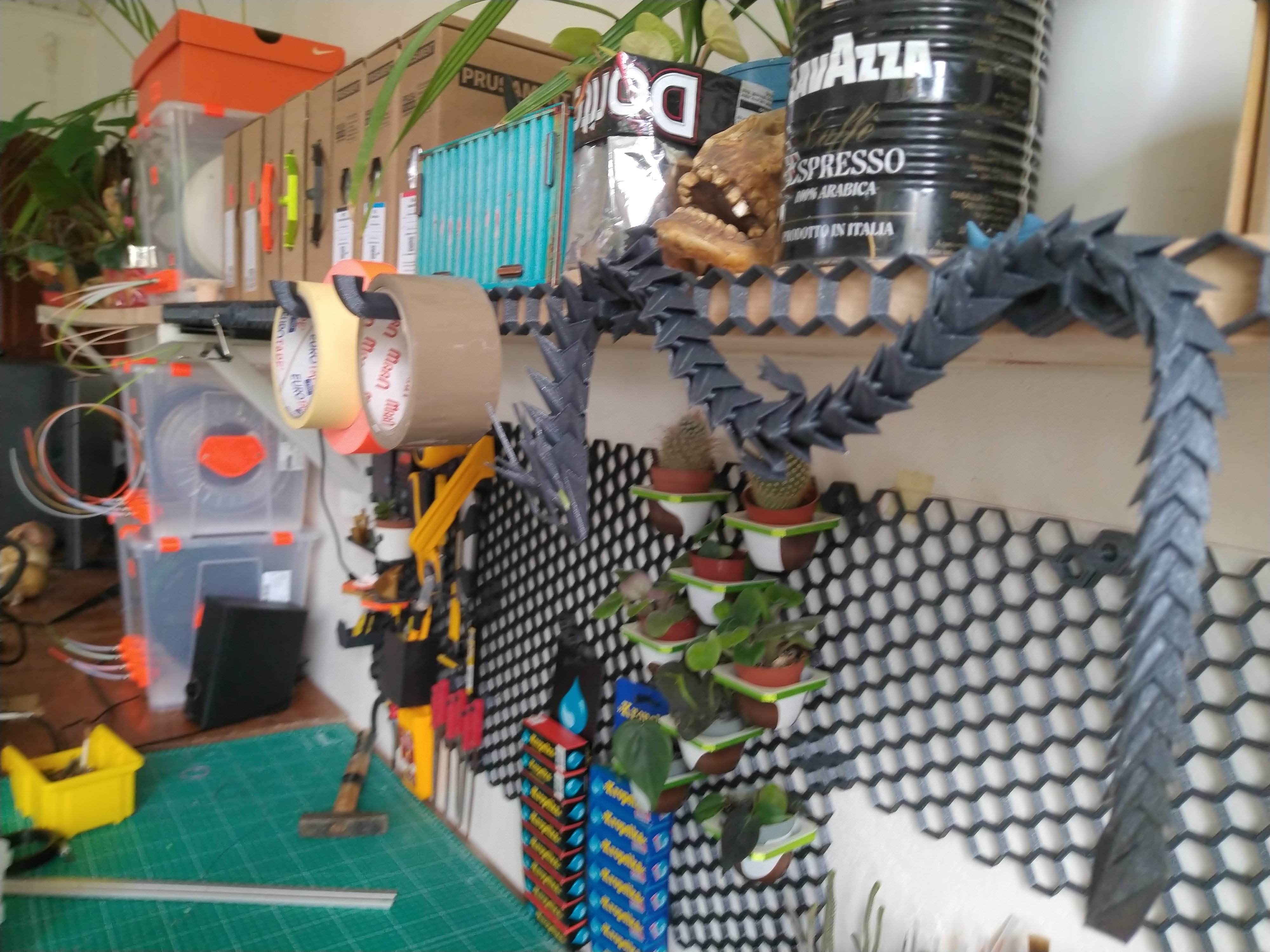 Single Honeycomb Wall Rows by Ania Kompa | Download free STL model ...