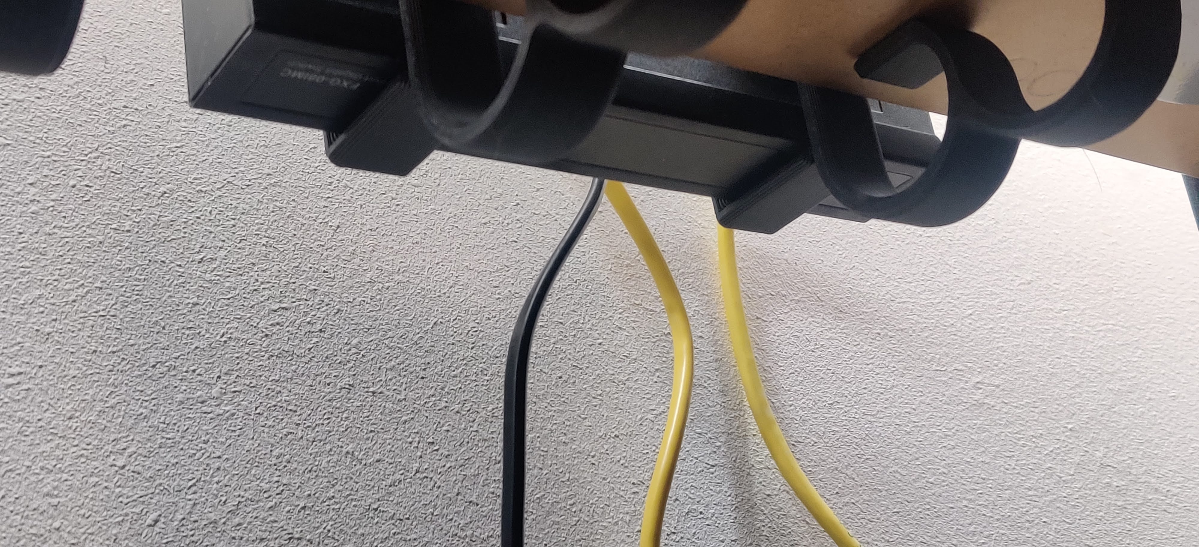Desk Cable Management Hugger Clip with Switch Holder by Bender B. R ...
