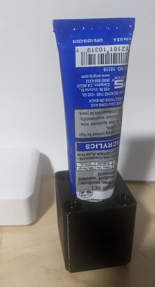 SciGrip 16 Cement Holder Gridfinity 1x1 by gltovar | Download free STL ...