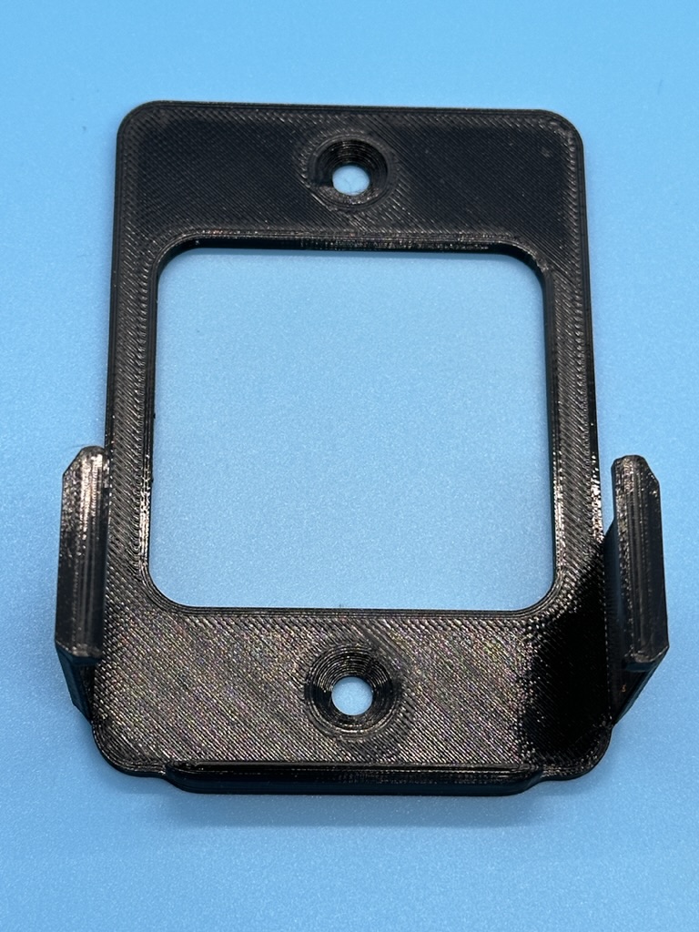 Mounting Clip for Malolo's Raspberry Pi 3 and 4 Cases by fuchsr ...