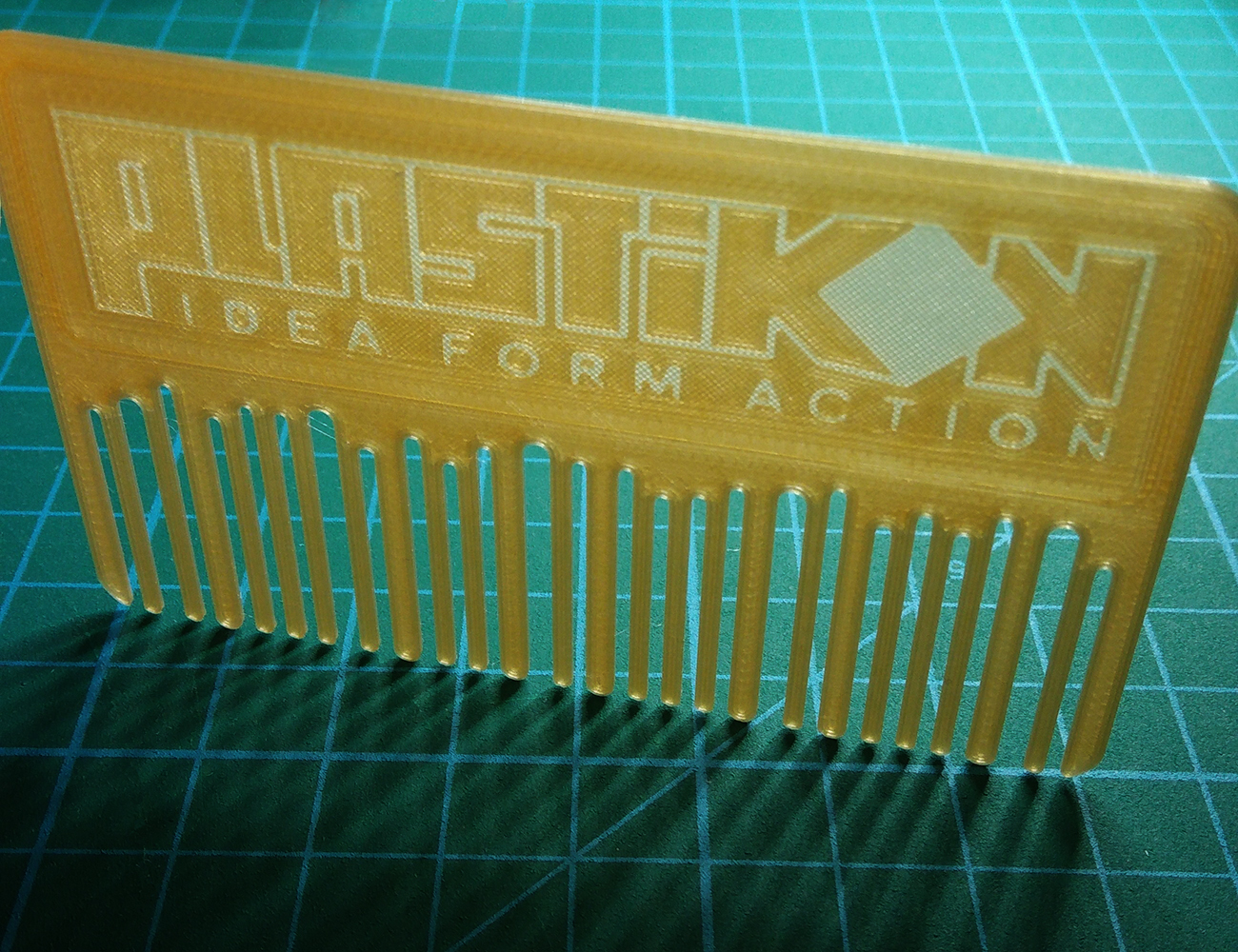 COMB card by PLASTIKON | Download free STL model | Printables.com