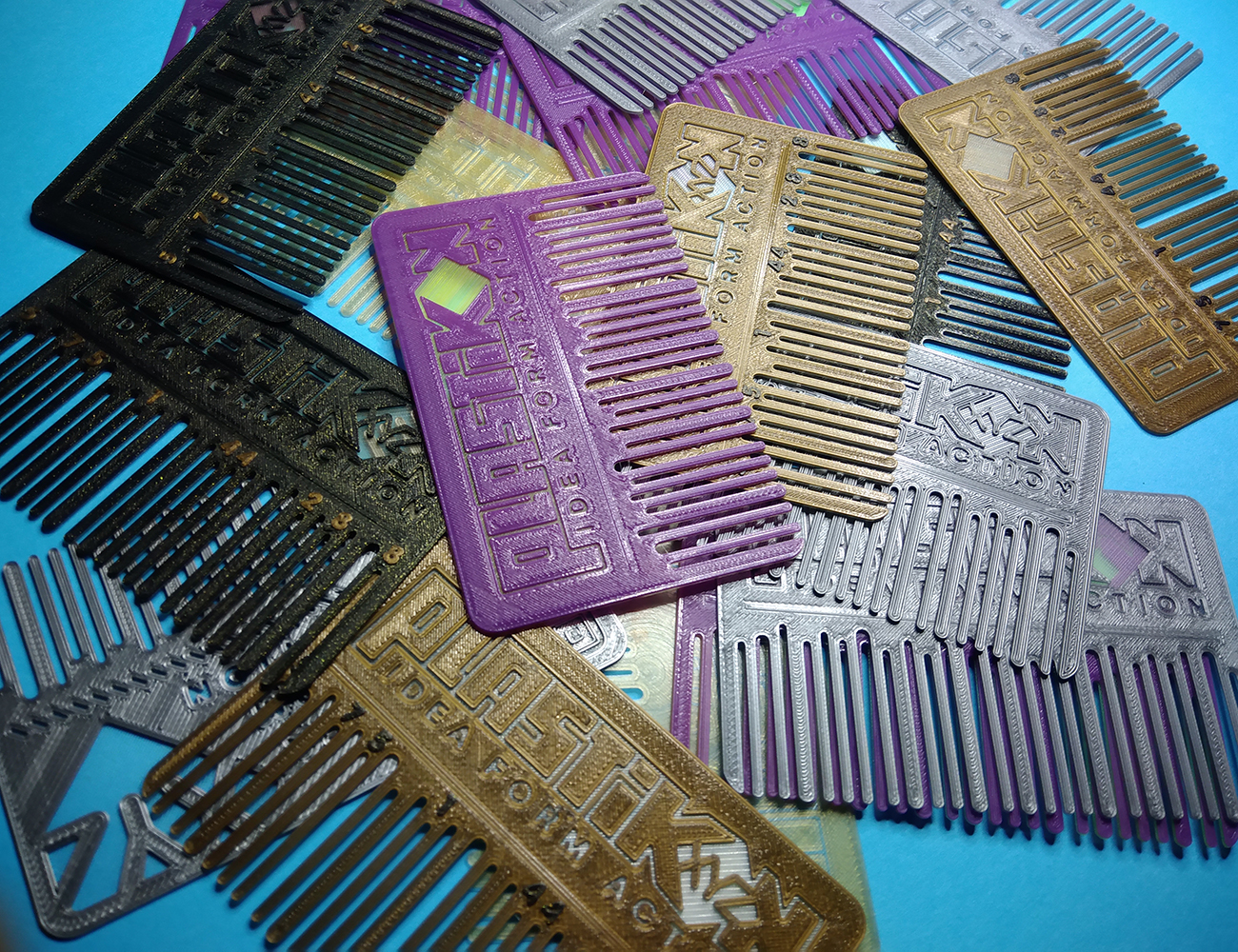COMB card by PLASTIKON | Download free STL model | Printables.com