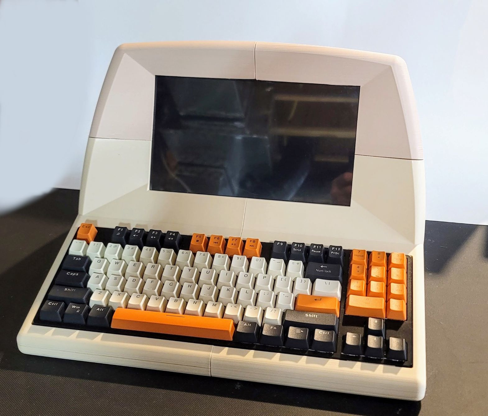 Callisto 2 Plus - Fully Printable Retro Computer da jcar | Scarica il ...