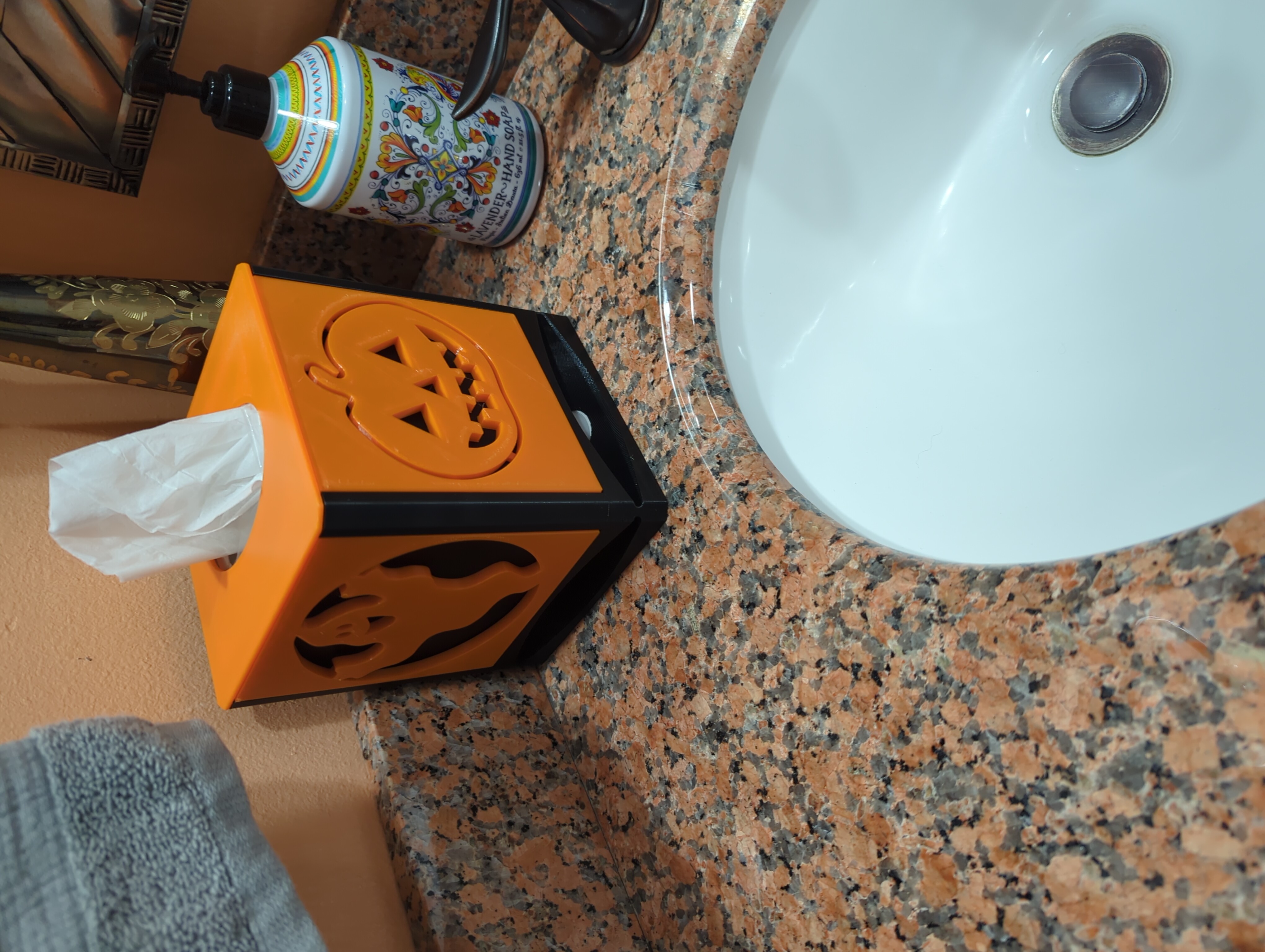 Decorative Tissue Box Holder - Optional Aqara Motion Sensor Housing by ...