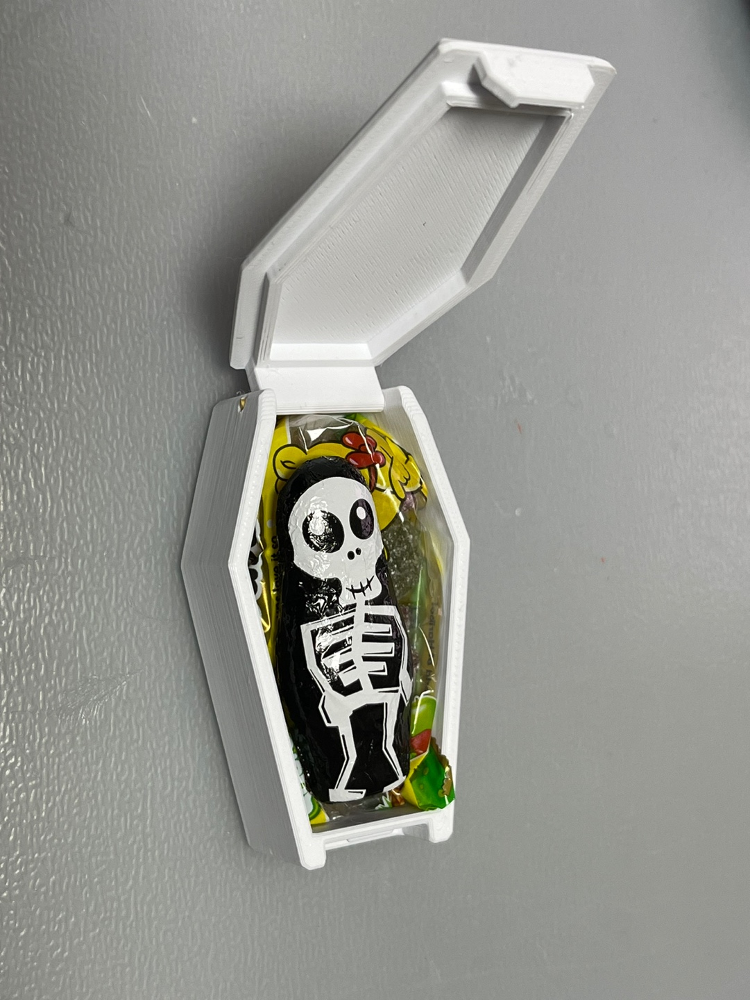 Halloween Candy Coffin Case by MiNisHELL | Download free STL model ...