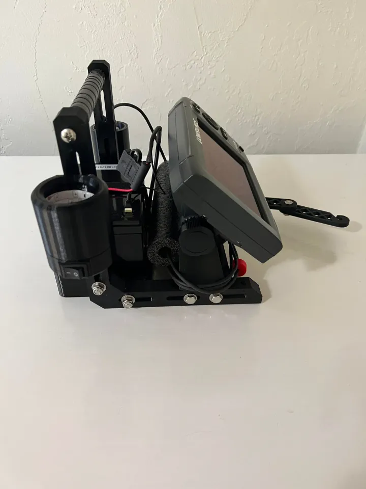Modular Ice Fishing Shuttle for Lowrance Hook7 by BruceDemski ...
