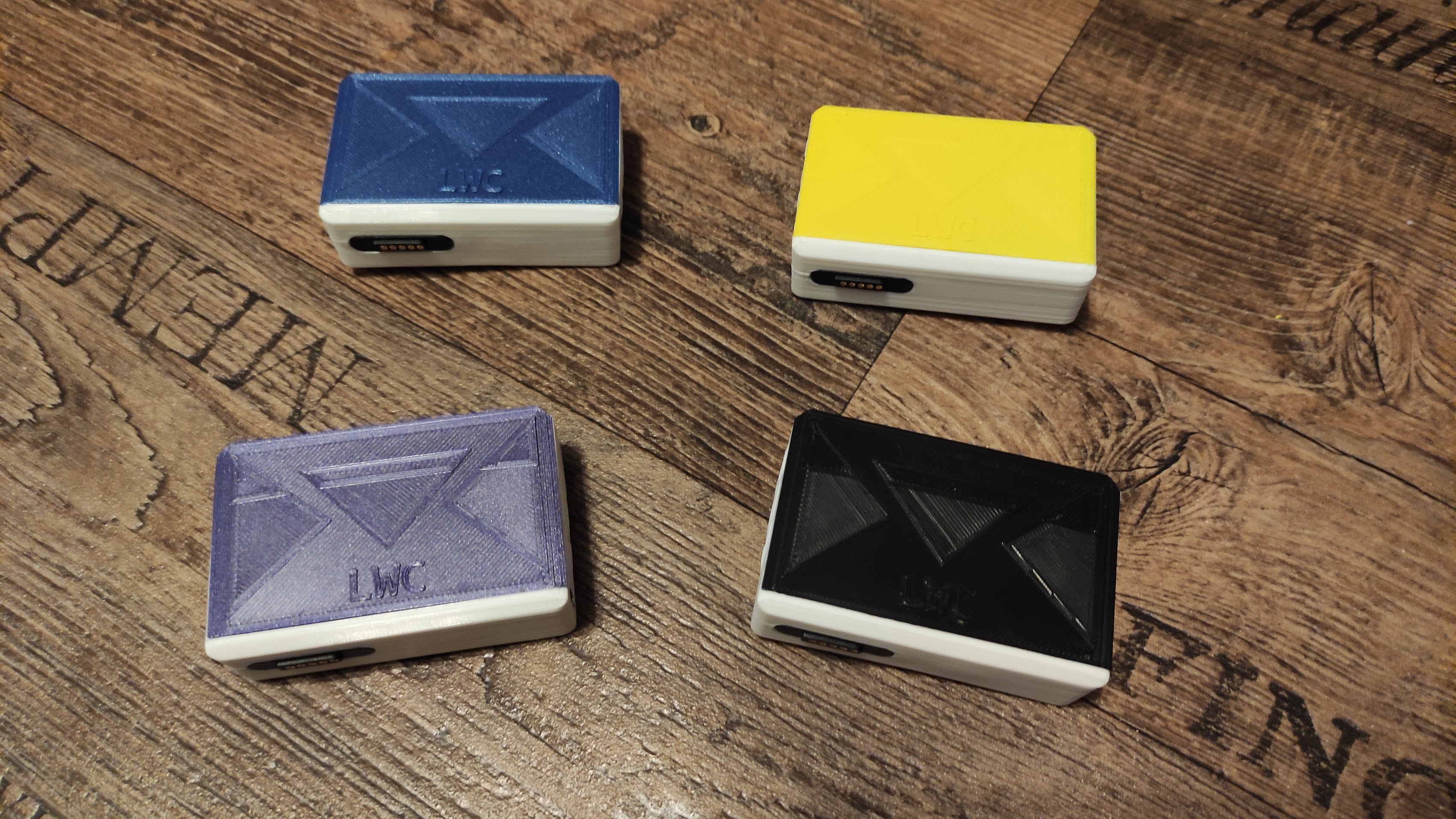 Pico 4 magnetic quick swap battery pack by LWC | Download free STL ...
