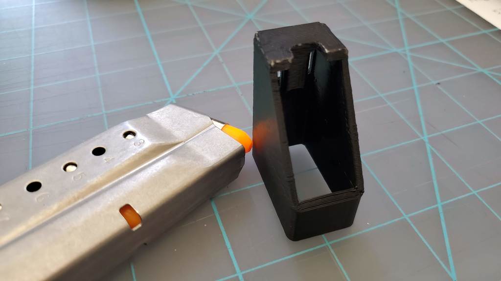 M&P Shield 9mm Speed Loader by muddtt | Download free STL model ...