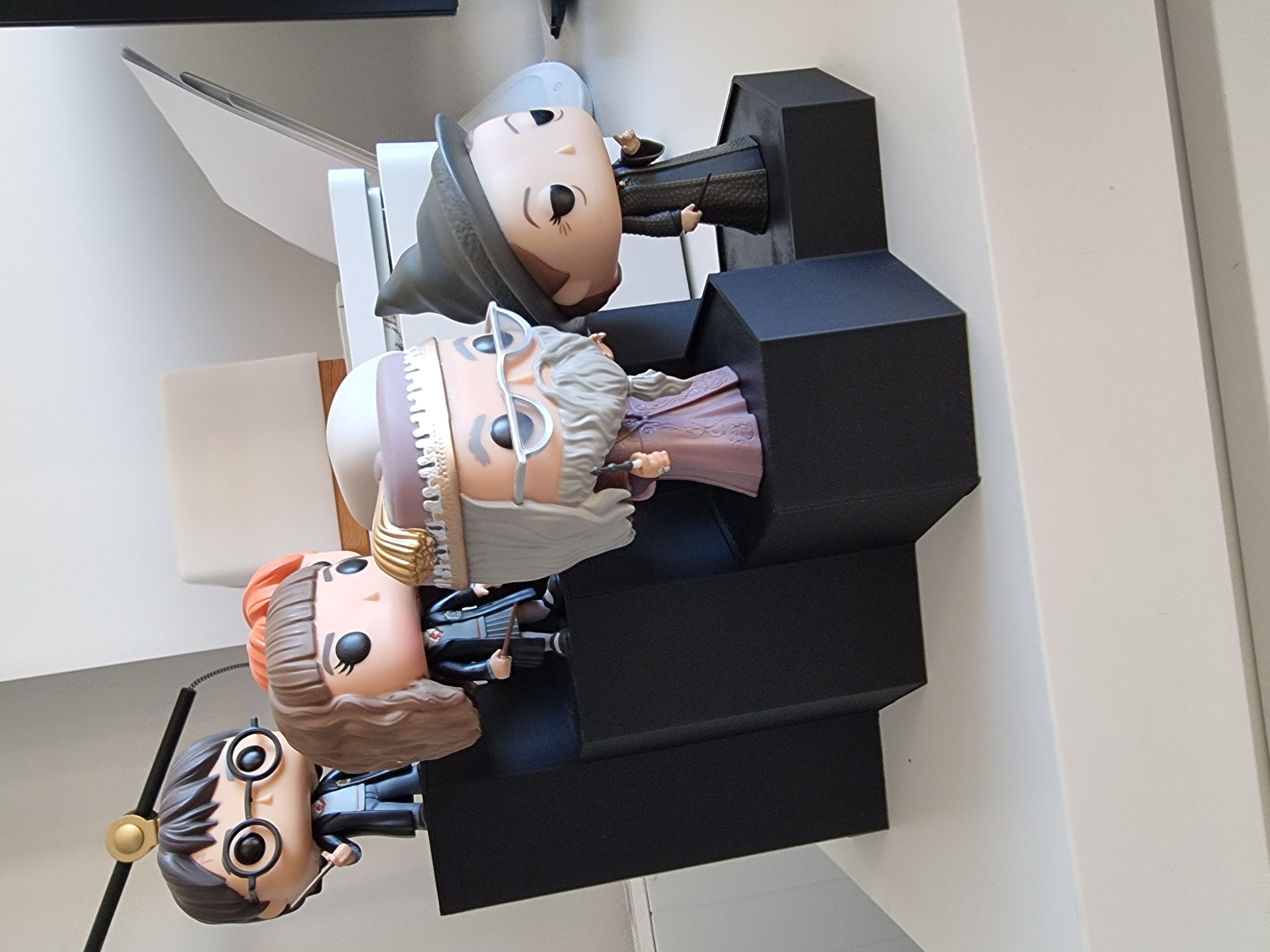 Funko Stand by Andre Stadler | Download free STL model | Printables.com