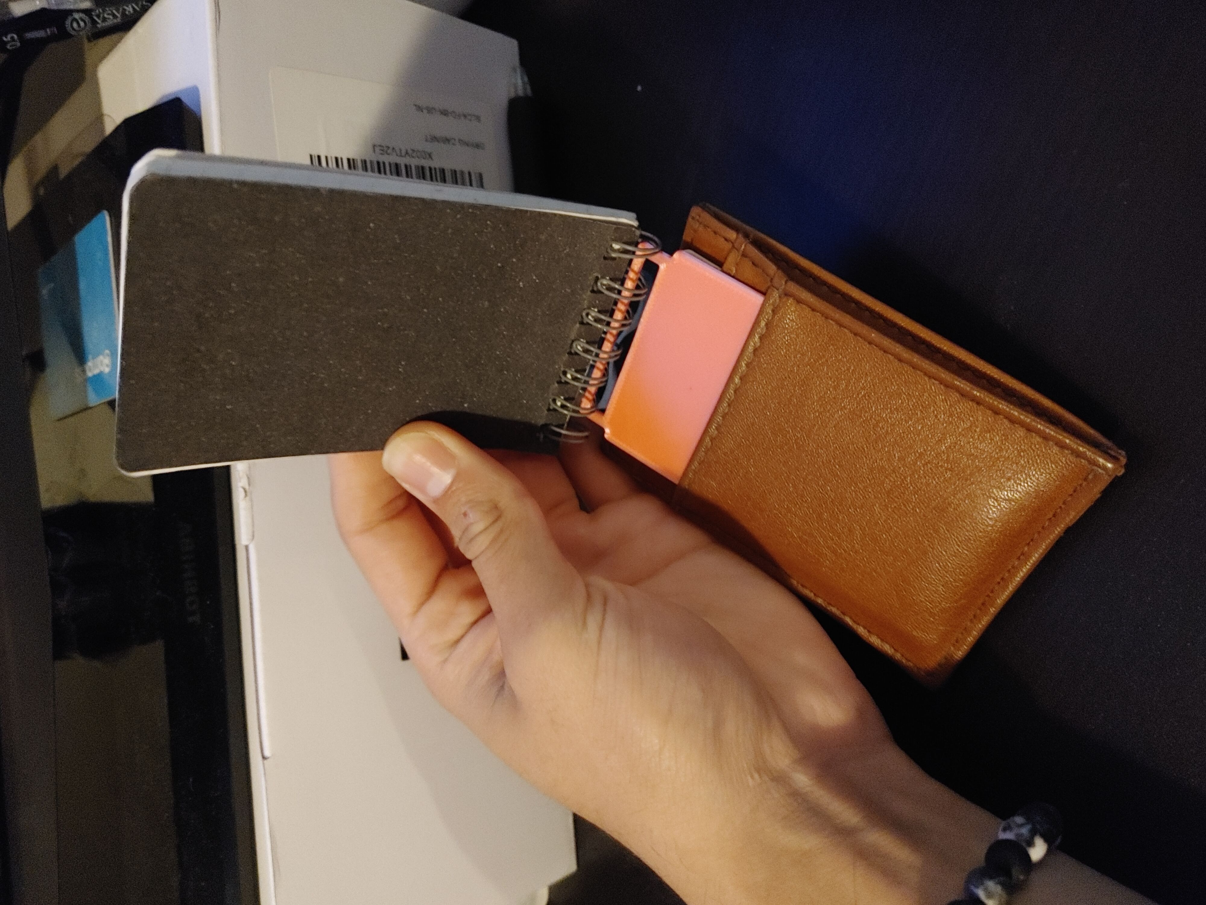 Notepad wallet holder by d1medi | Download free STL model | Printables.com