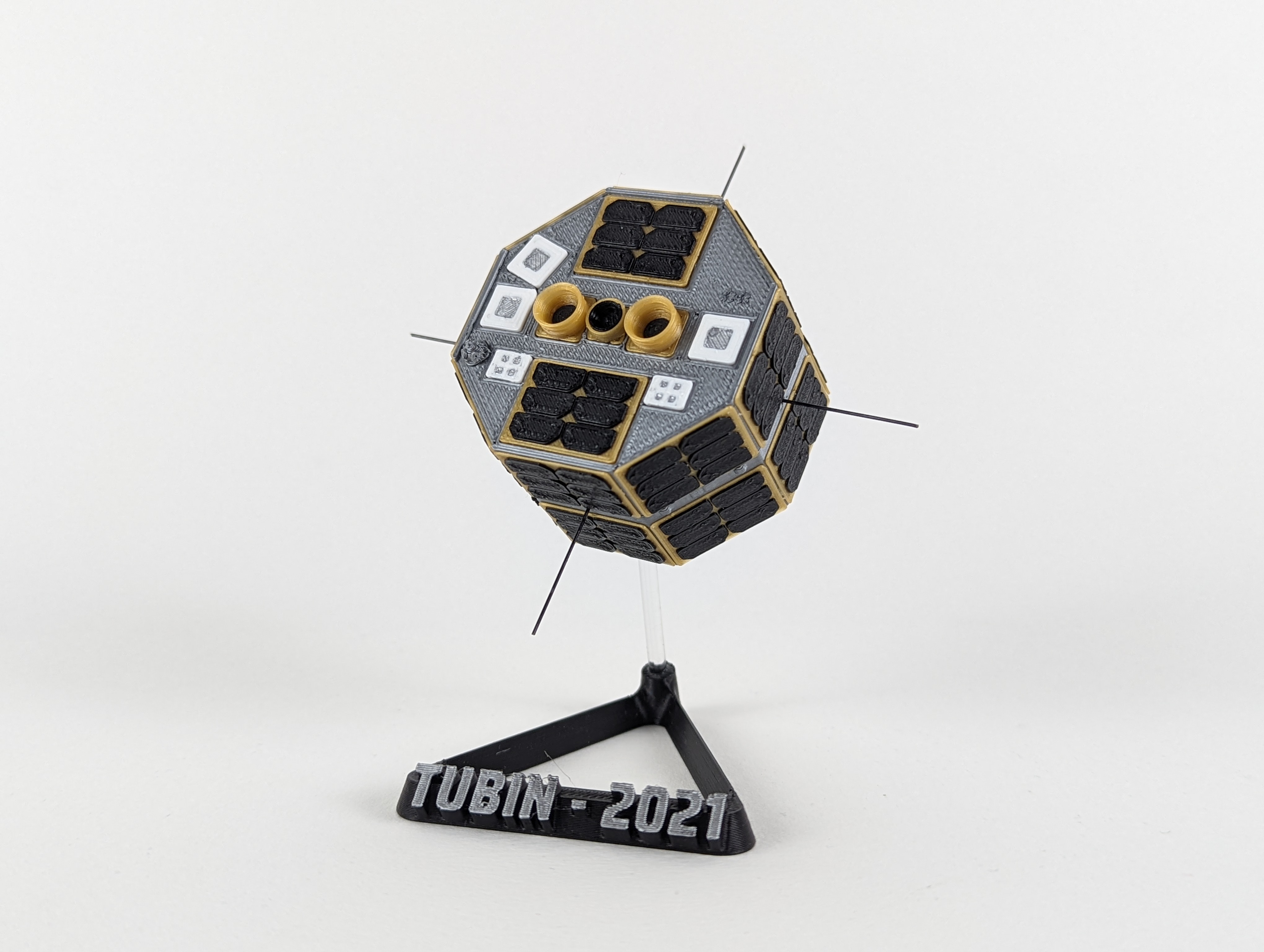 TUBIN microsatellite 1:10 model by Valentin | Download free STL model ...